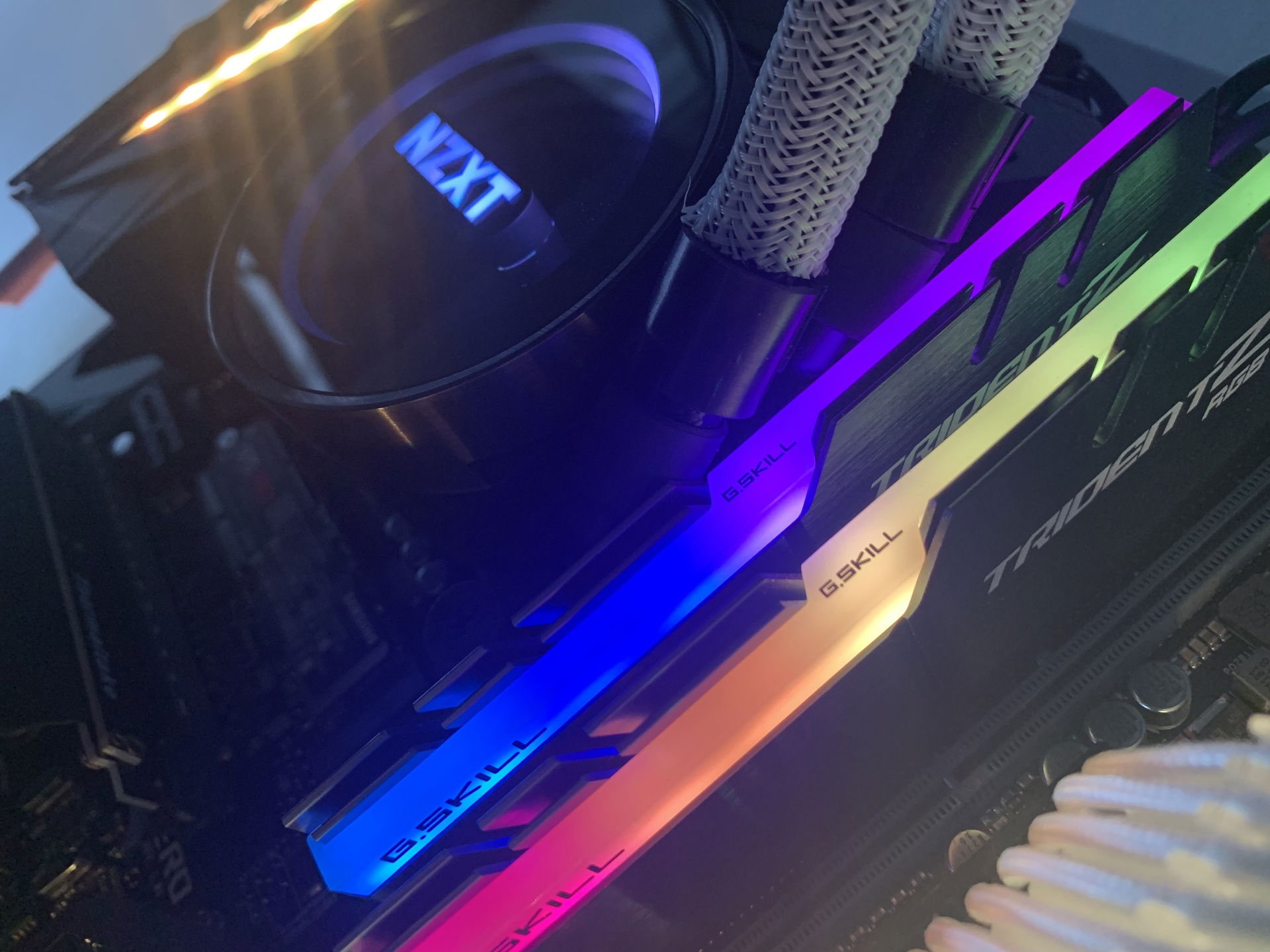 RGB MONSTER » builds.gg
