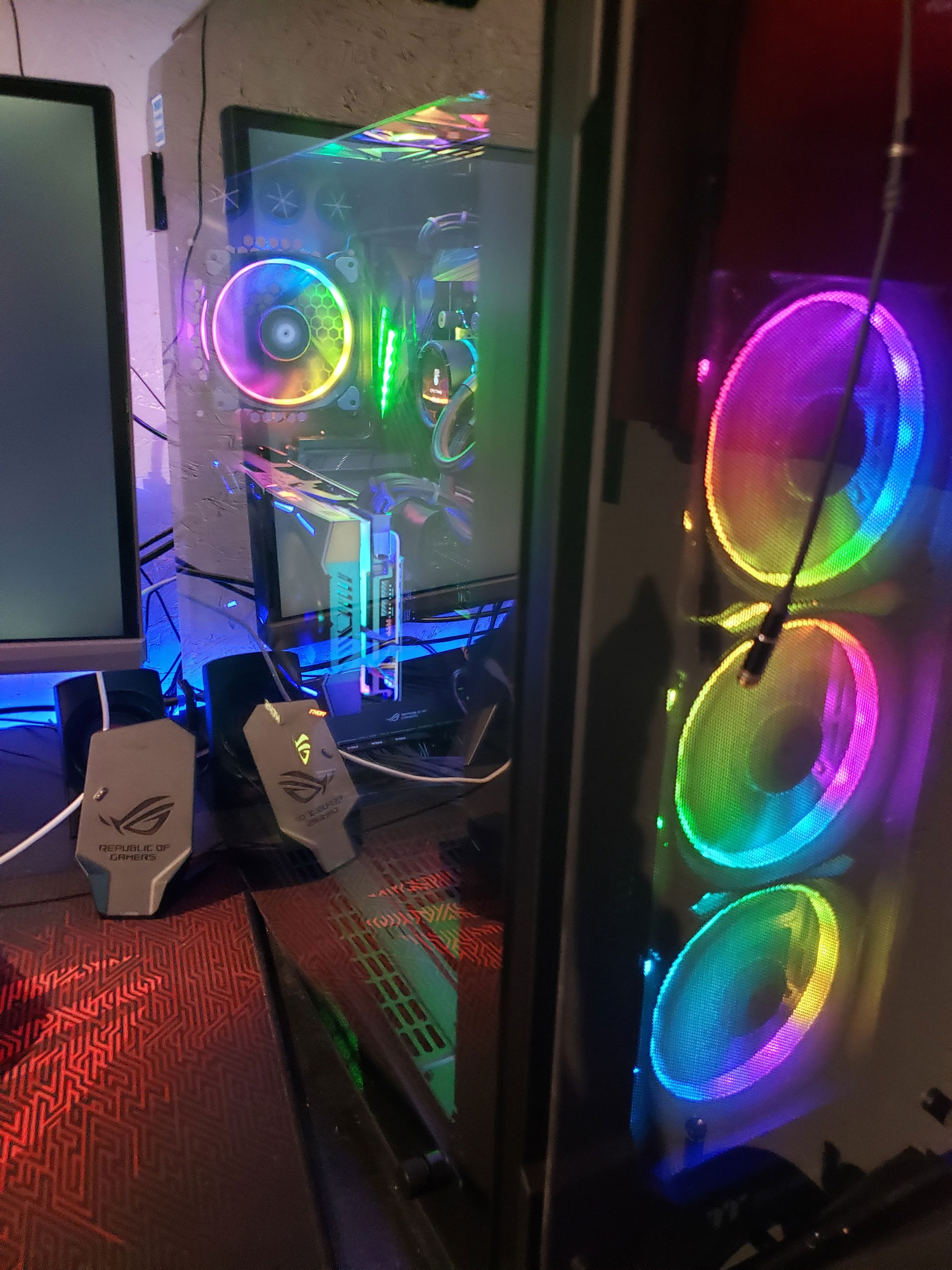 Asus/Ryzen 7 2700x build » builds.gg