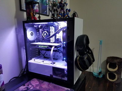 Lian Li O11 XL, custom loop, front distro plate, black & yellow » builds.gg