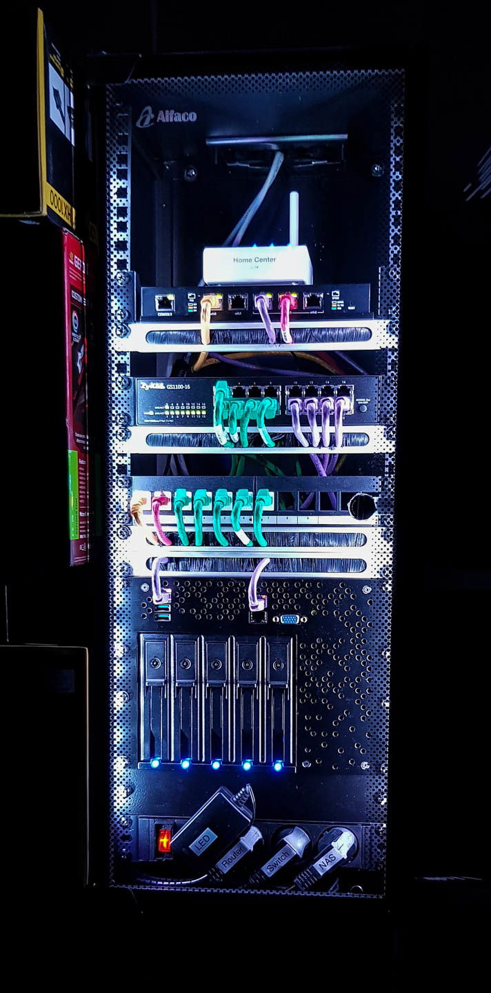 10" NAS » builds.gg