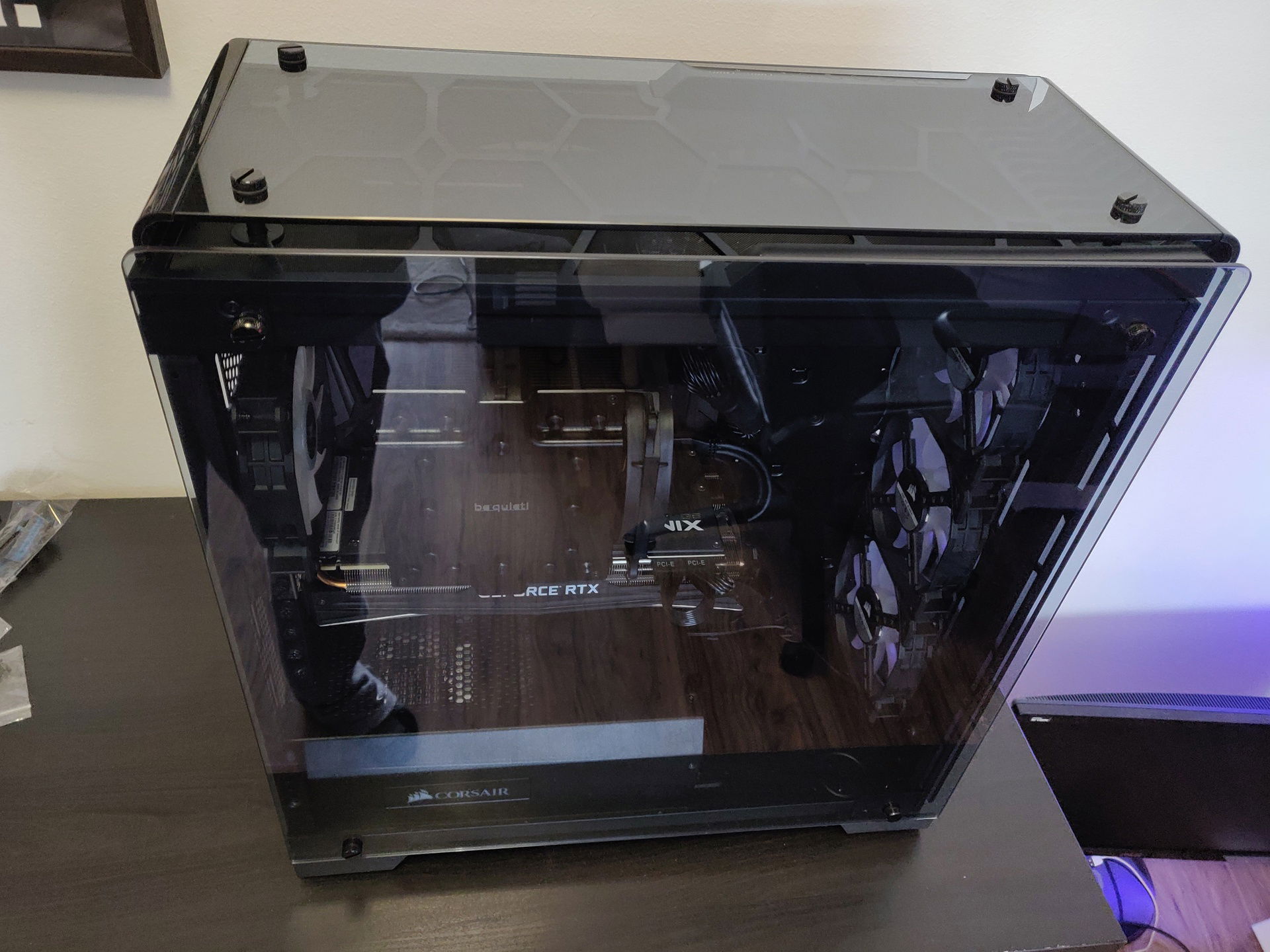 "Crystal Clear" - 2019 Gaming PC » builds.gg