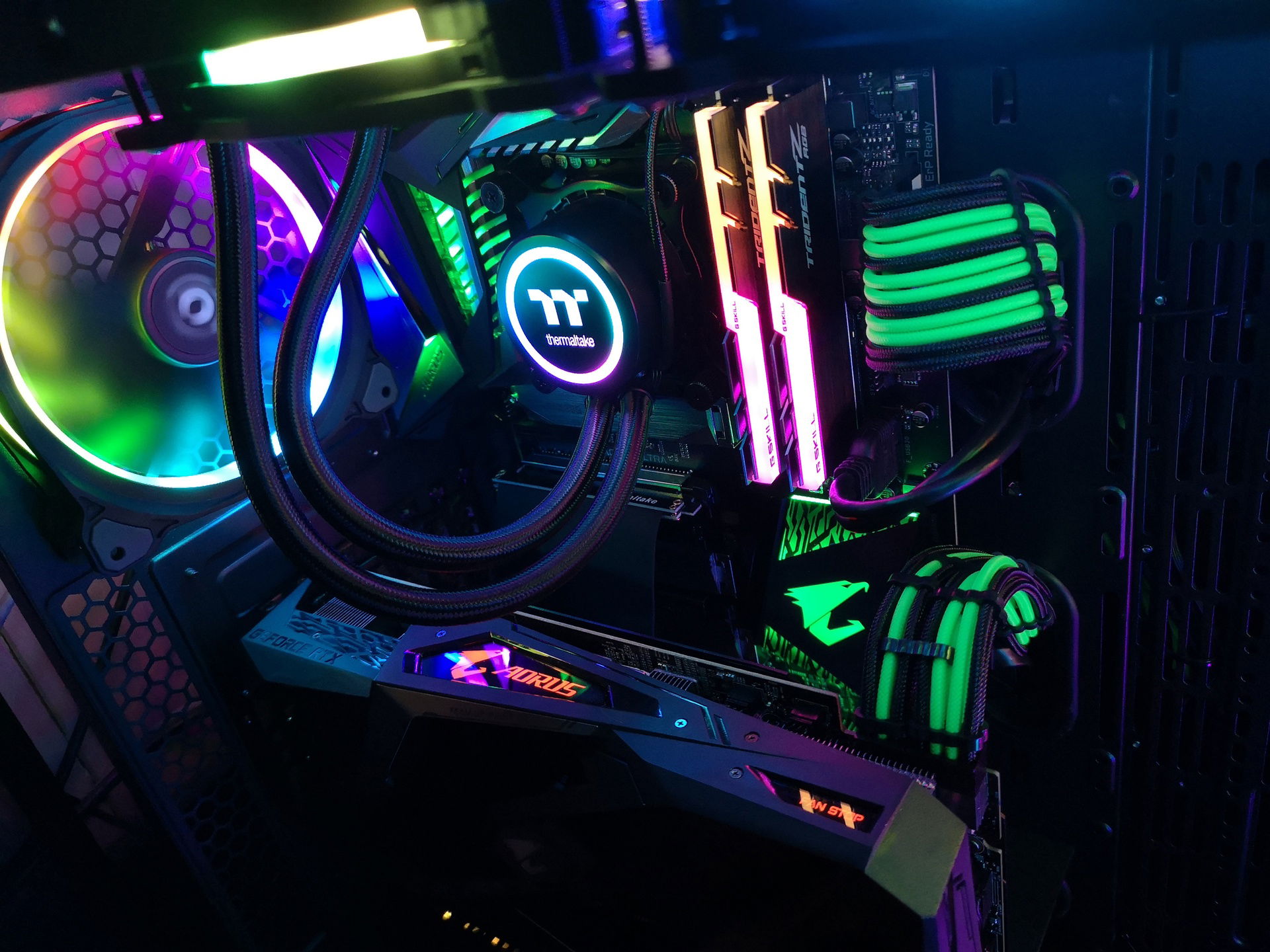 Full RGB setup » builds.gg