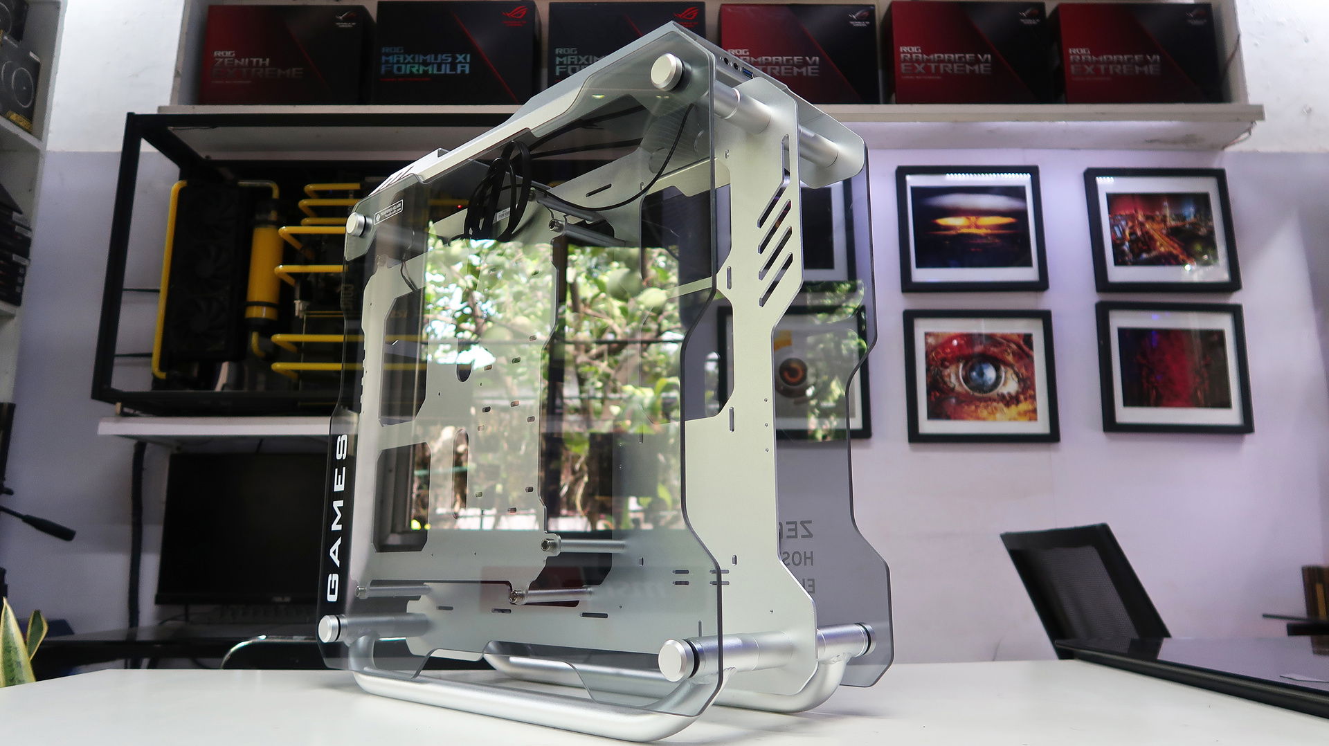 Custom Pc Build #58 "Zeaginal" Aorus Gaming pc on a Zeaginal 01 Open ...