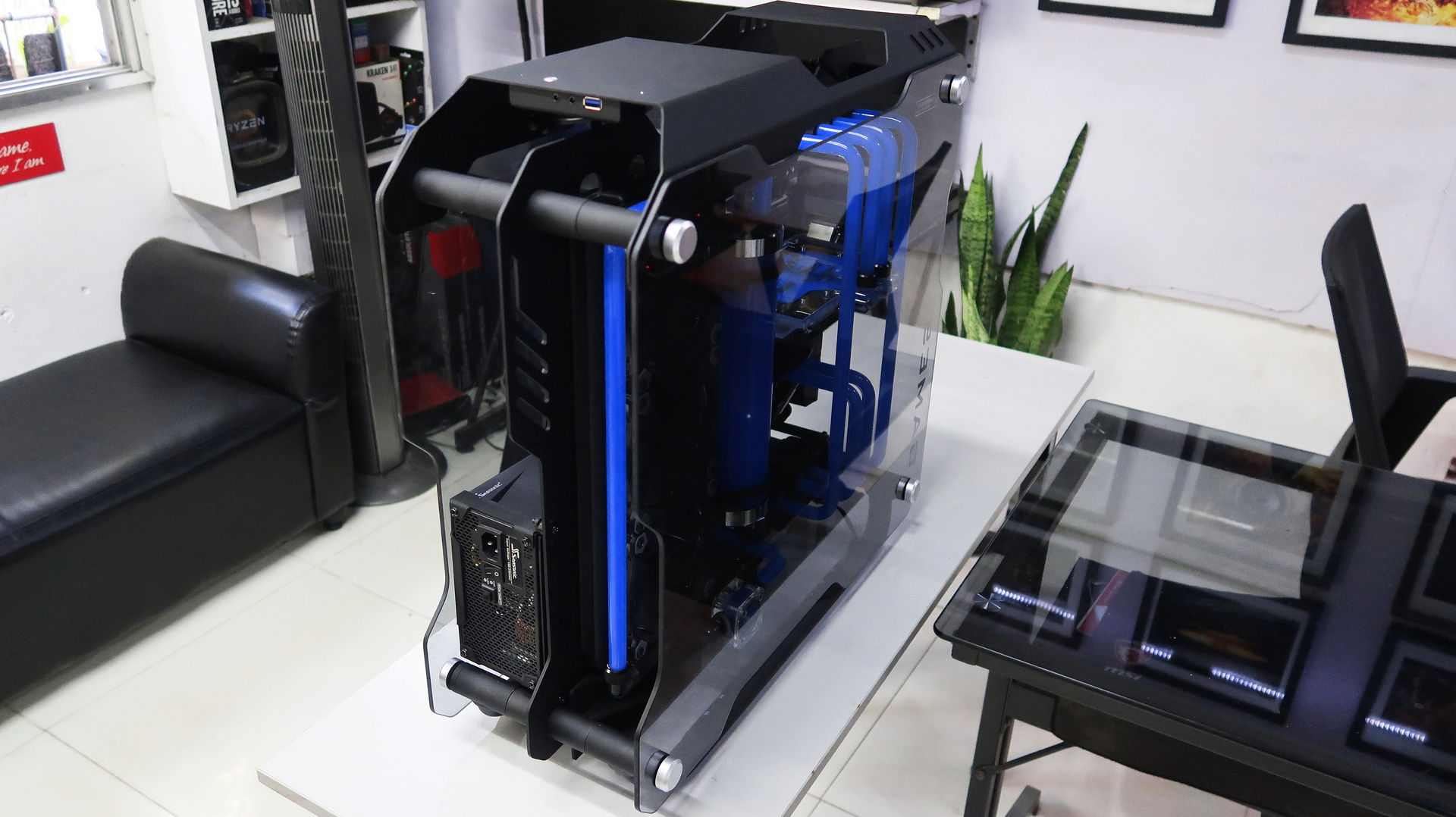 Custom Pc Build #58 "Zeaginal" Aorus Gaming pc on a Zeaginal 01 Open ...