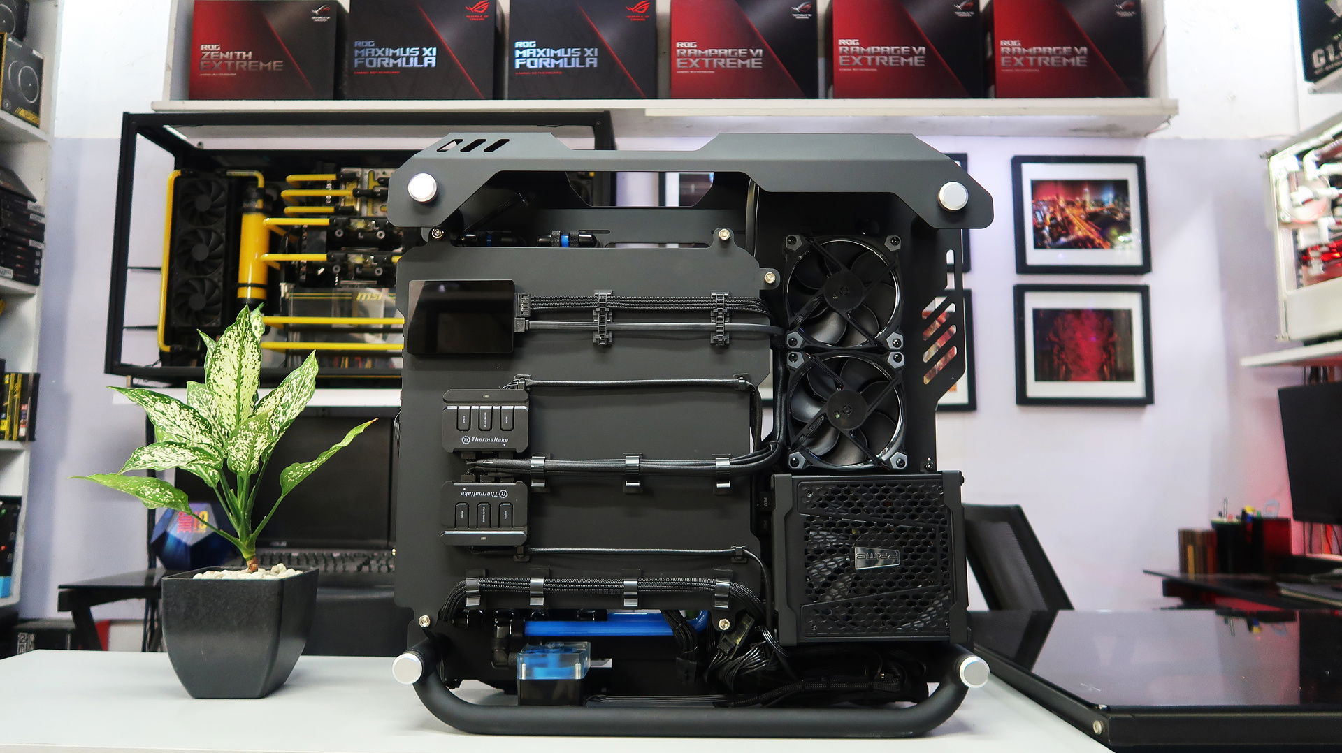 Custom Pc Build #58 "Zeaginal" Aorus Gaming pc on a Zeaginal 01 Open ...