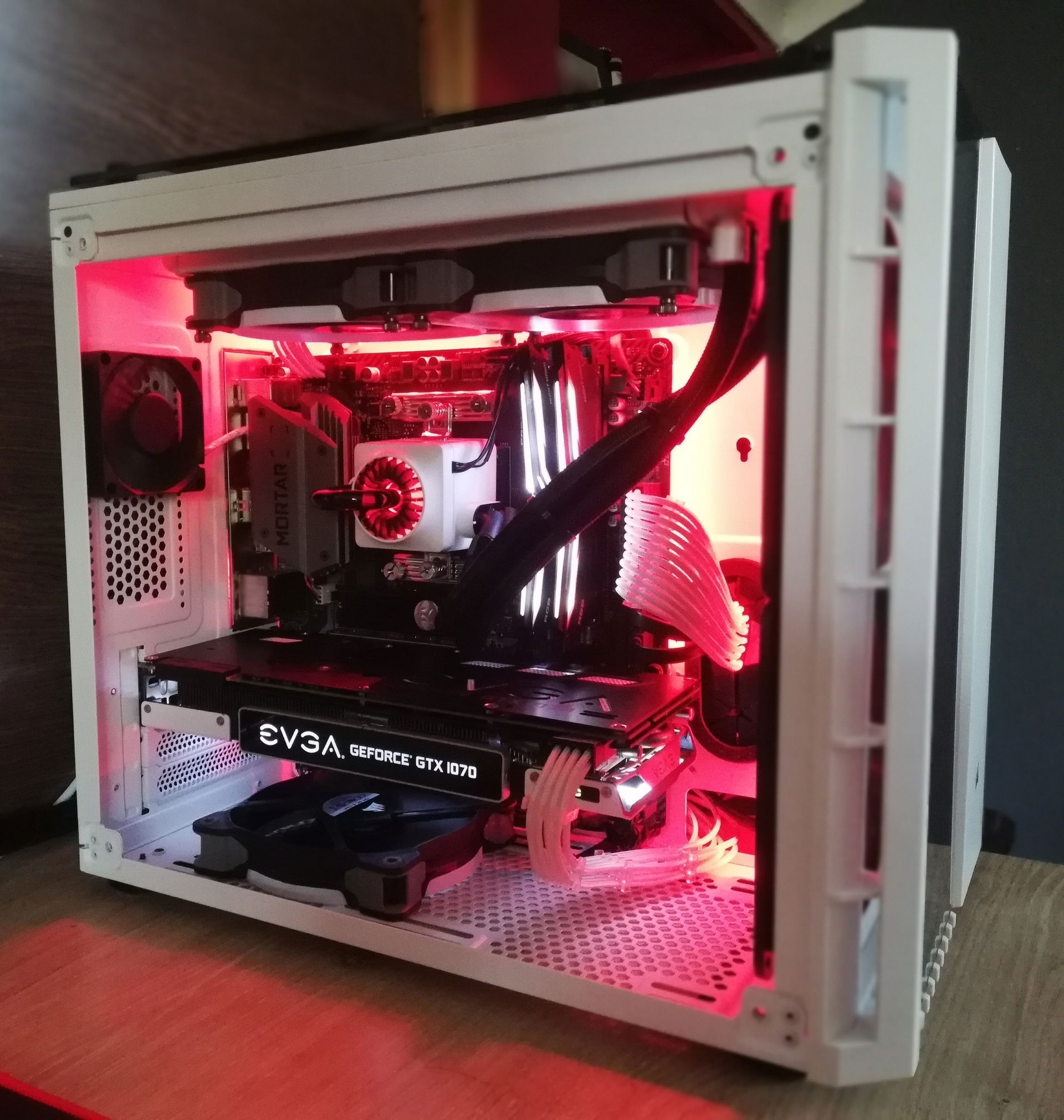 Corsair 280x m-ATX » builds.gg