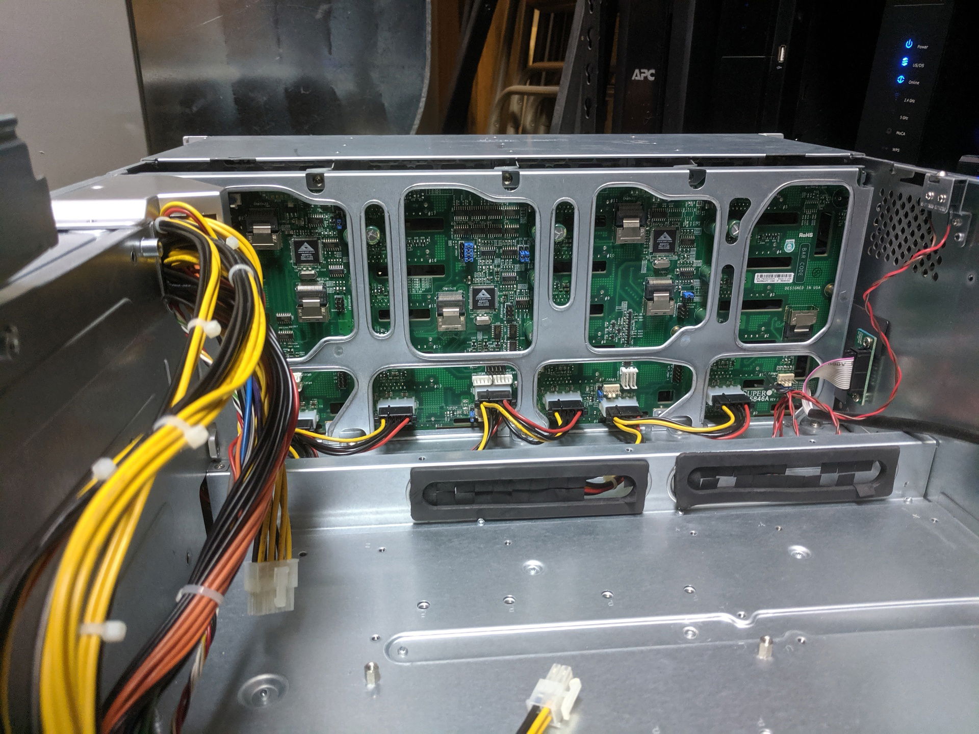 Home Game Server » builds.gg