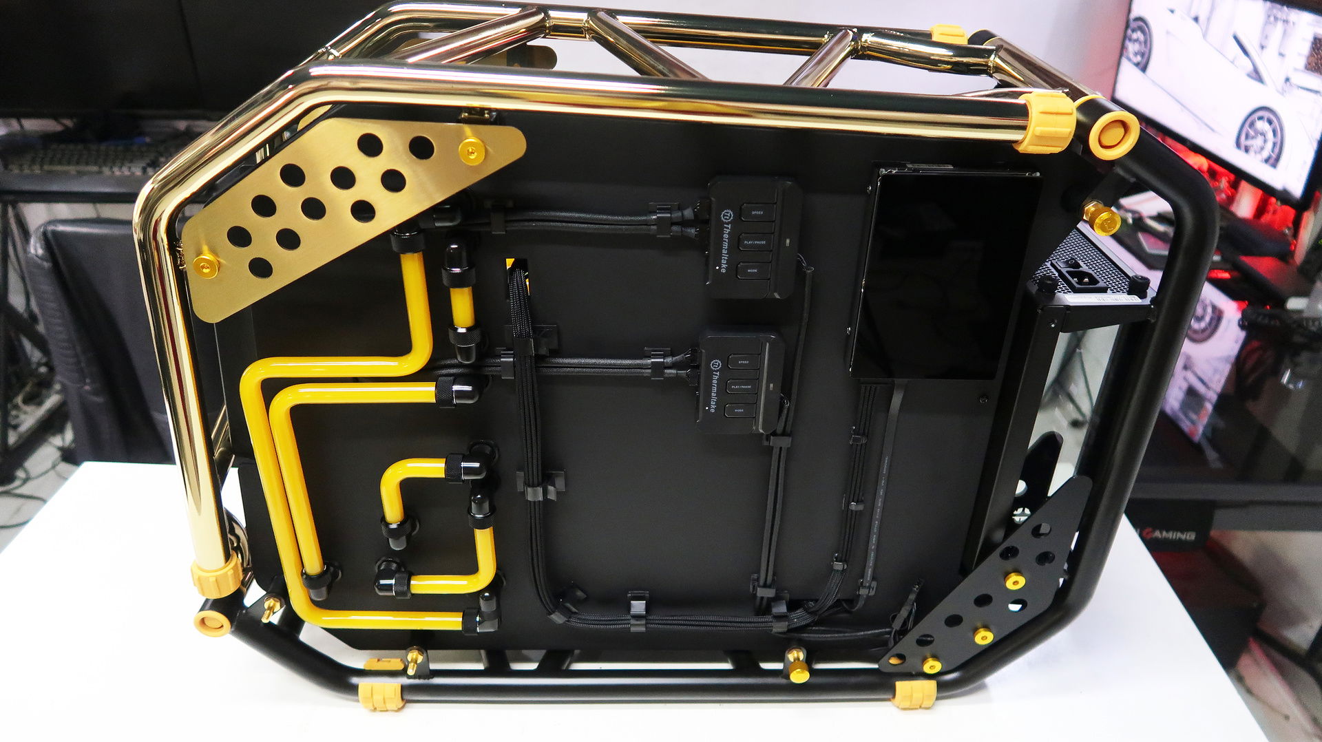 Custom Pc Build #59 " Amber " In-Win D-Frame 2.0 Gold Gaming Gaming Pc ...