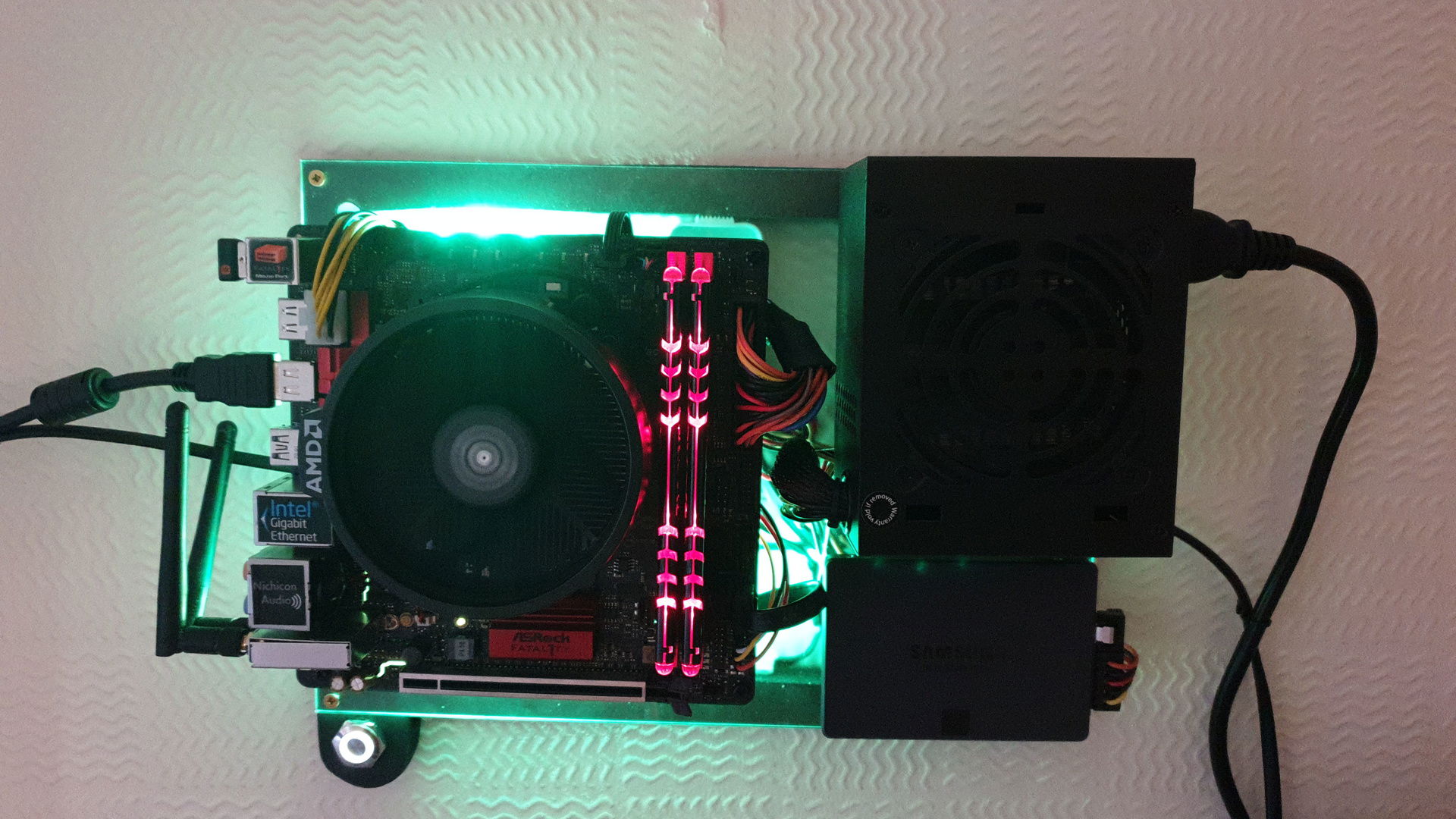 Wall mounted itx htpc » builds.gg