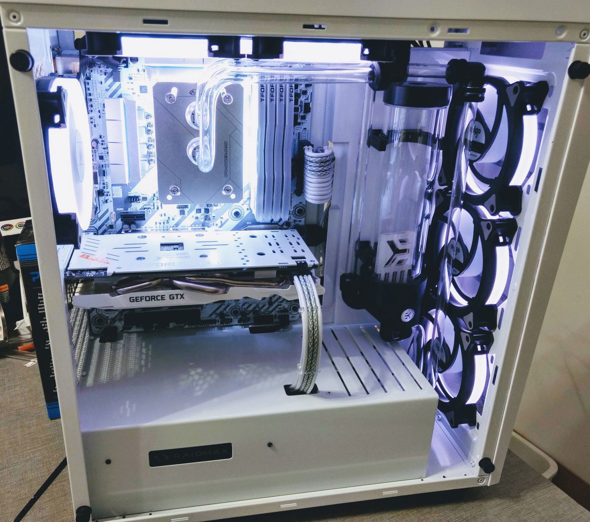 Teal and White Ryzen 5 2600 » builds.gg