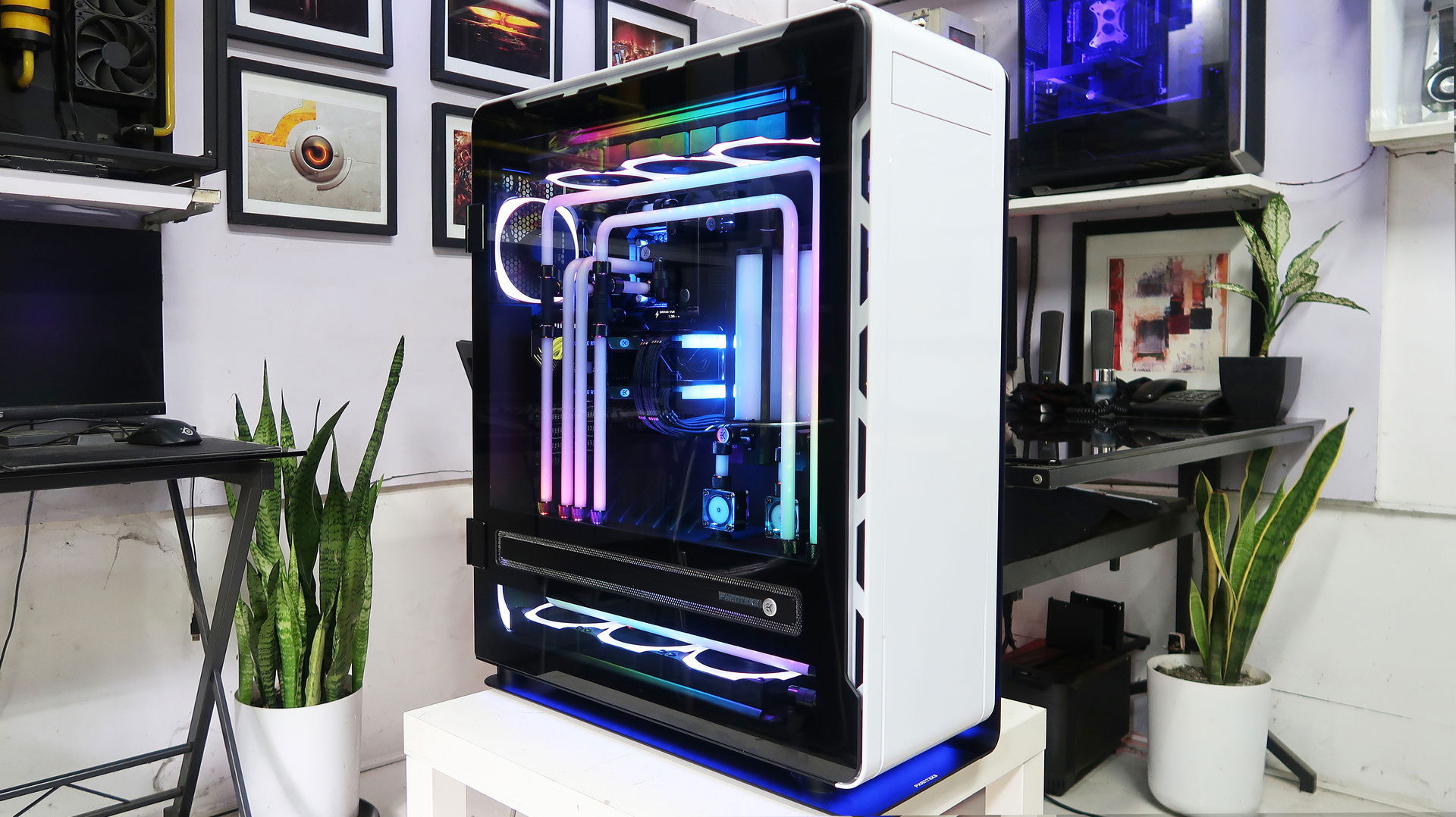 Custom Pc Build #60 "Black Frost" Epic RTX Gaming Pc on a Phanteks ...