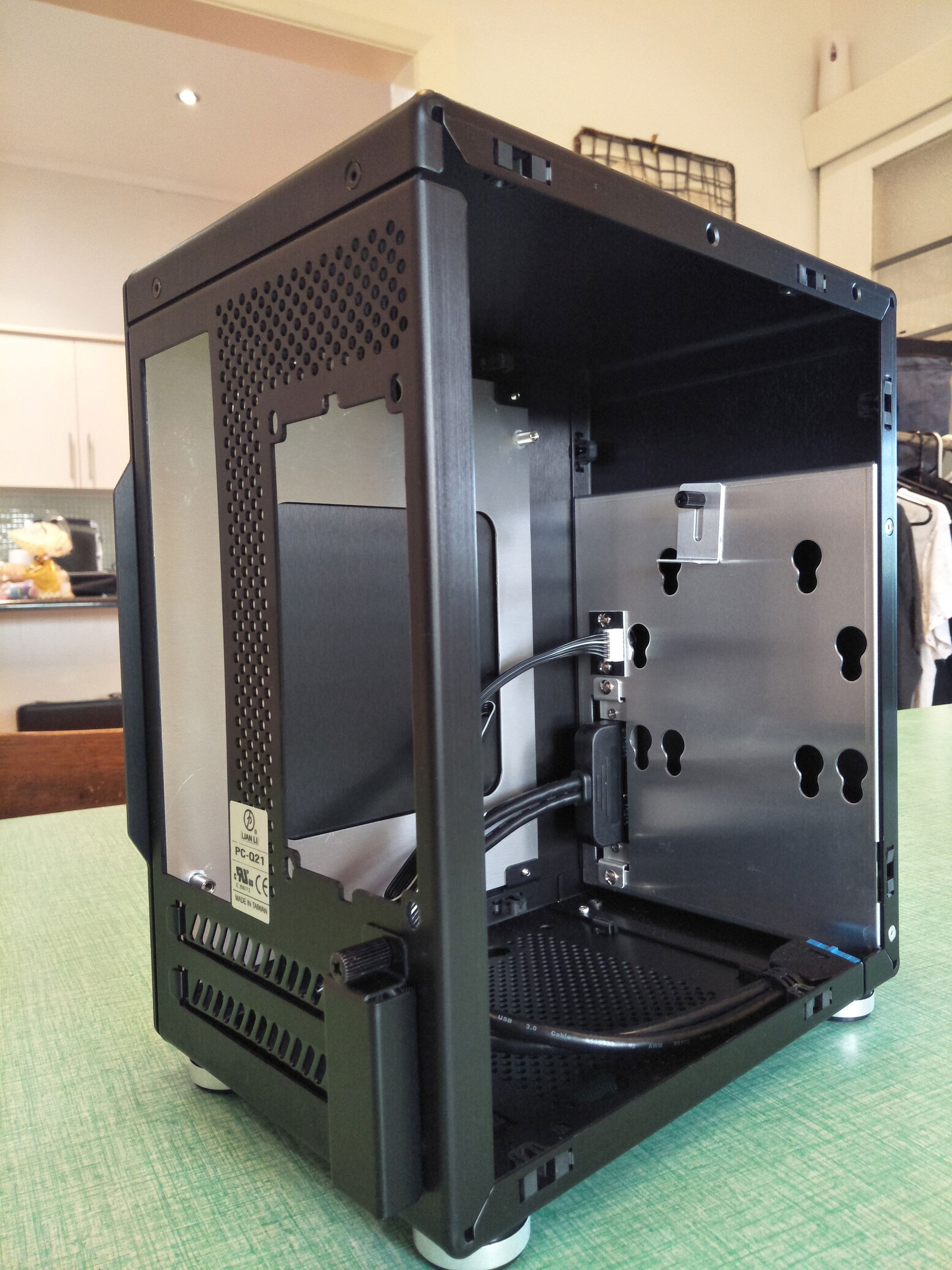 Teeny Tiny ITX Build » builds.gg