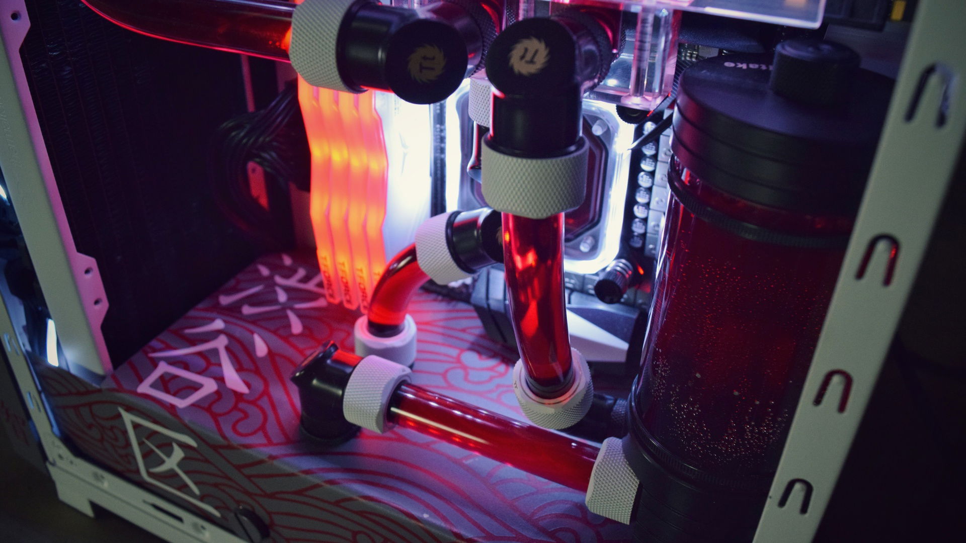 Japanese Themed Watercooled PC By Chris Designs (2019) » builds.gg