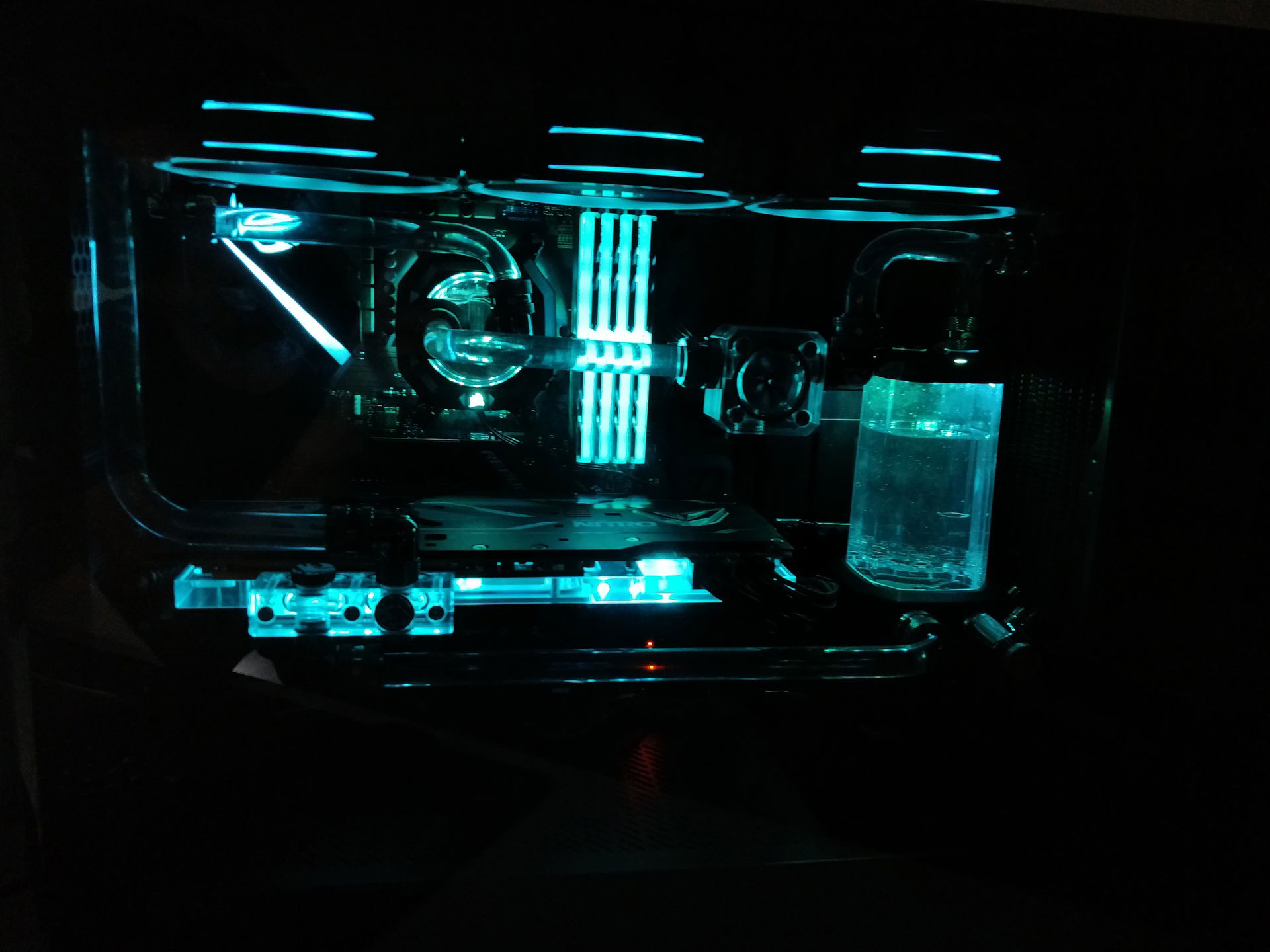 First Custom Watercooling Loop [Rigid Tubing] » builds.gg