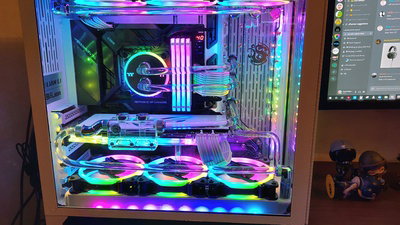 Alpha R1 Redbull Mod » builds.gg