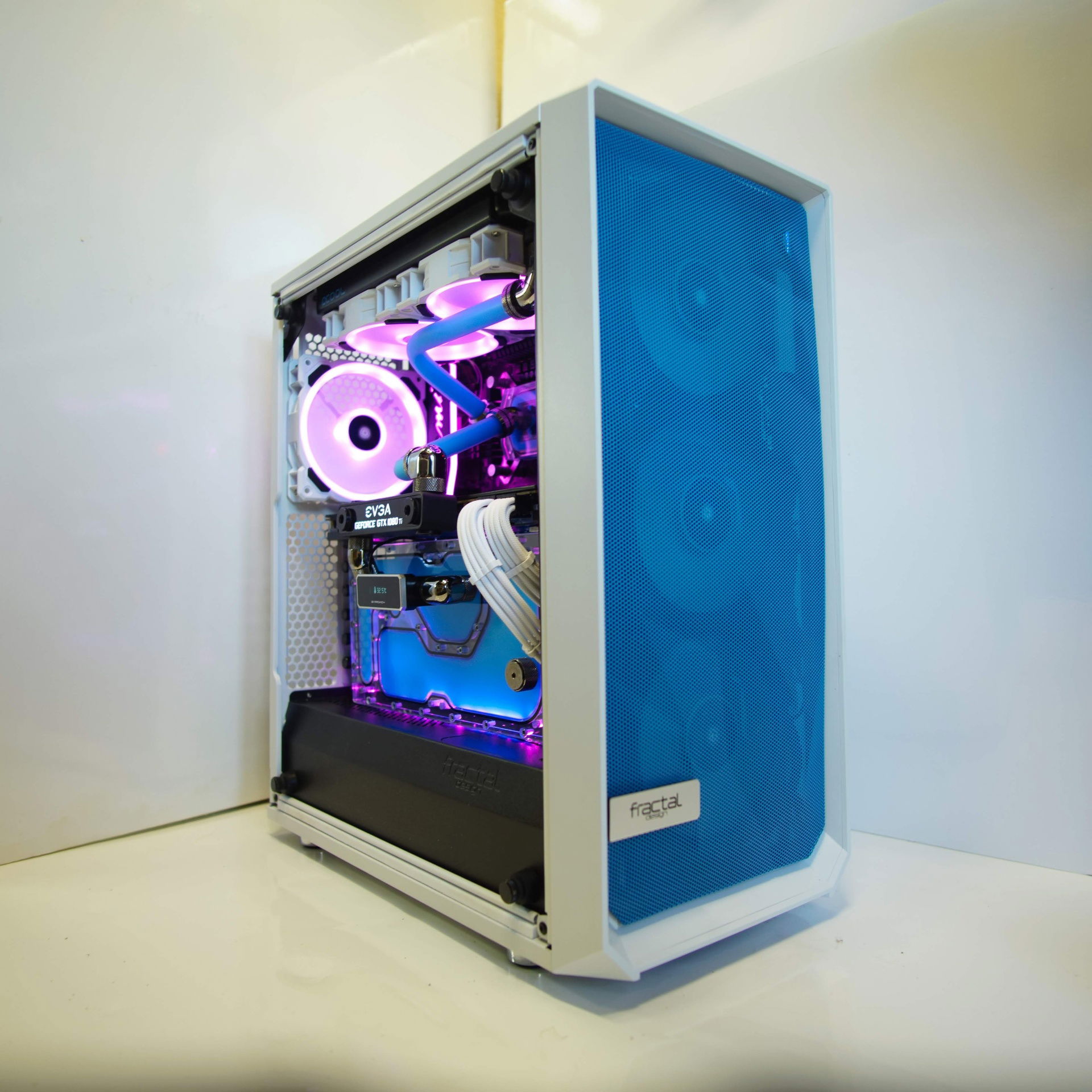 Miami Vice (Meshify C Custom Loop) » builds.gg