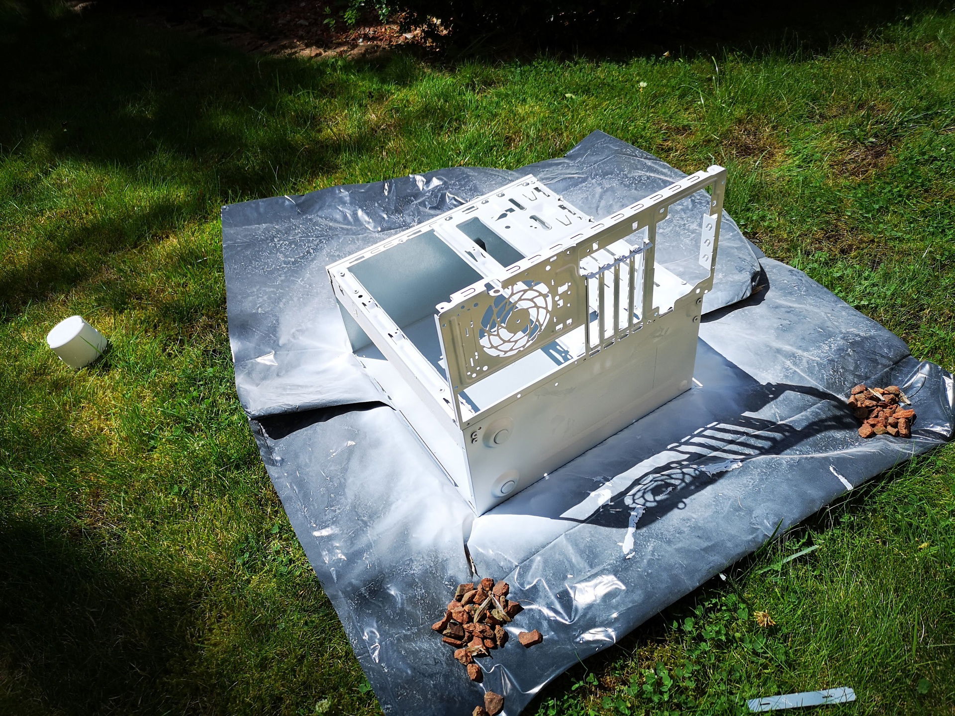 DIY PC TEST BENCH » builds.gg