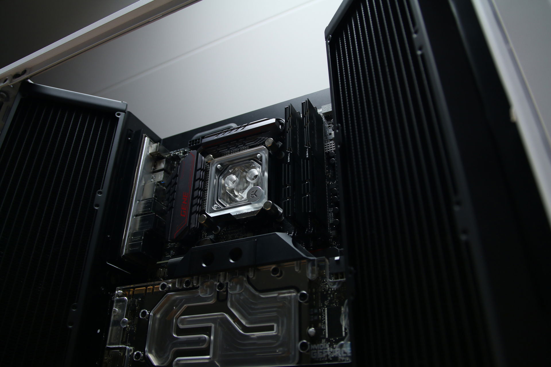 Tweaked Meshify S2 » builds.gg