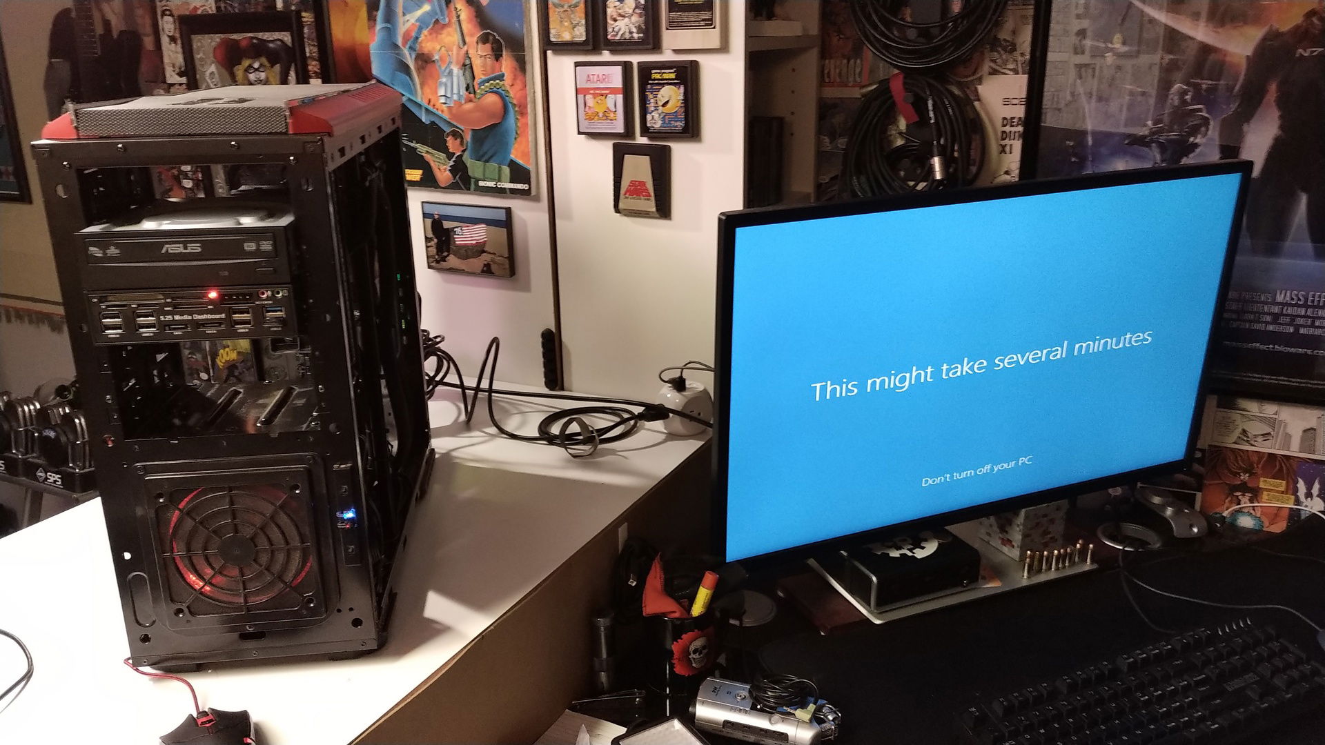 The Commander » builds.gg