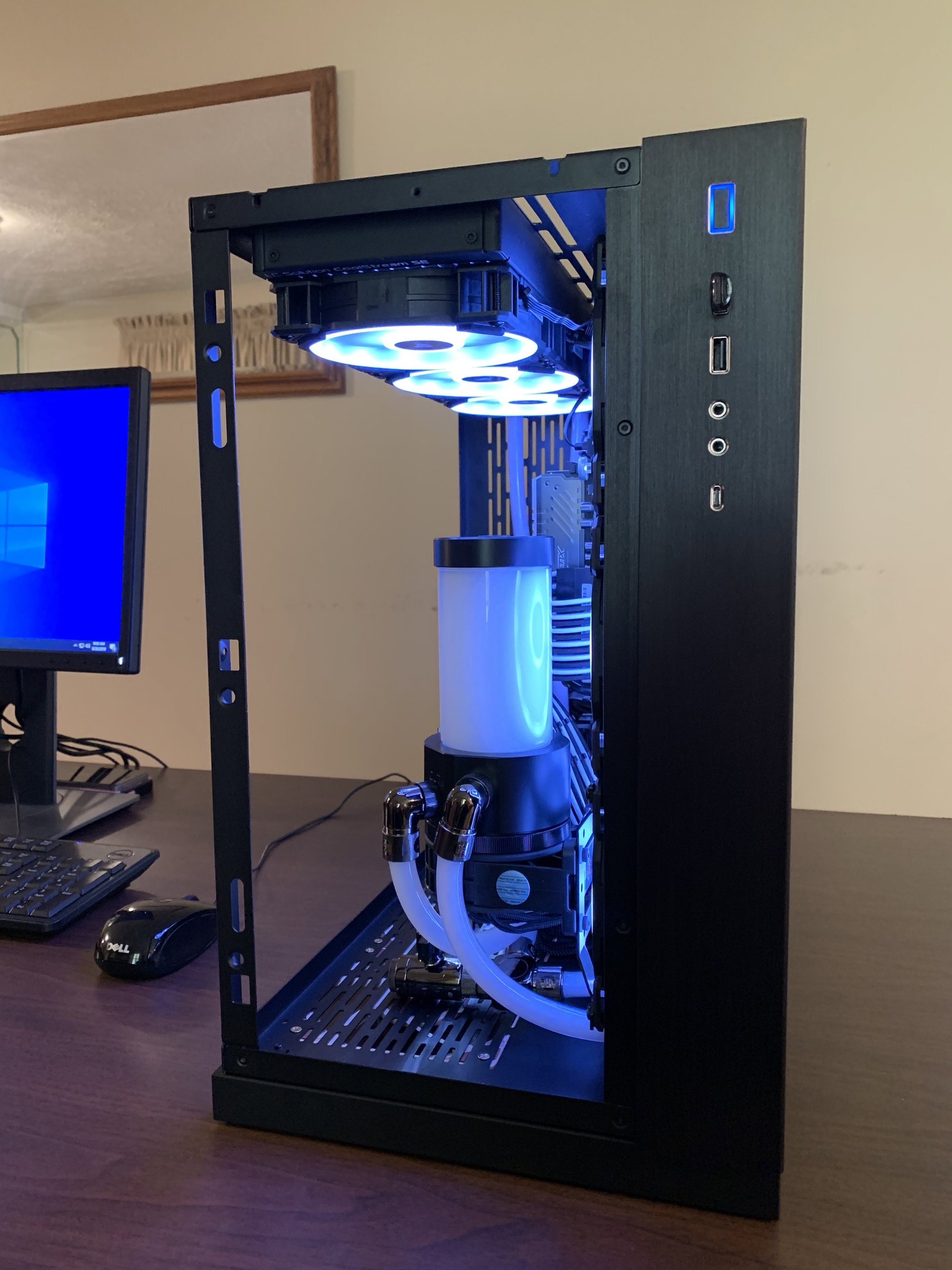 My First Custom Liquid Loop » builds.gg