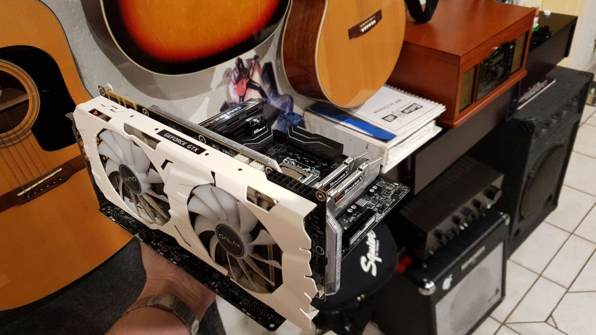 Black and Silver » builds.gg