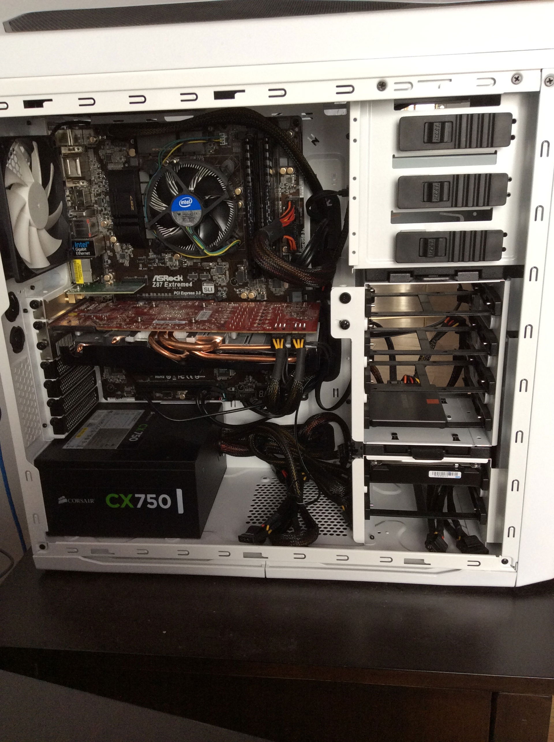 Phantom, my first PC build » builds.gg