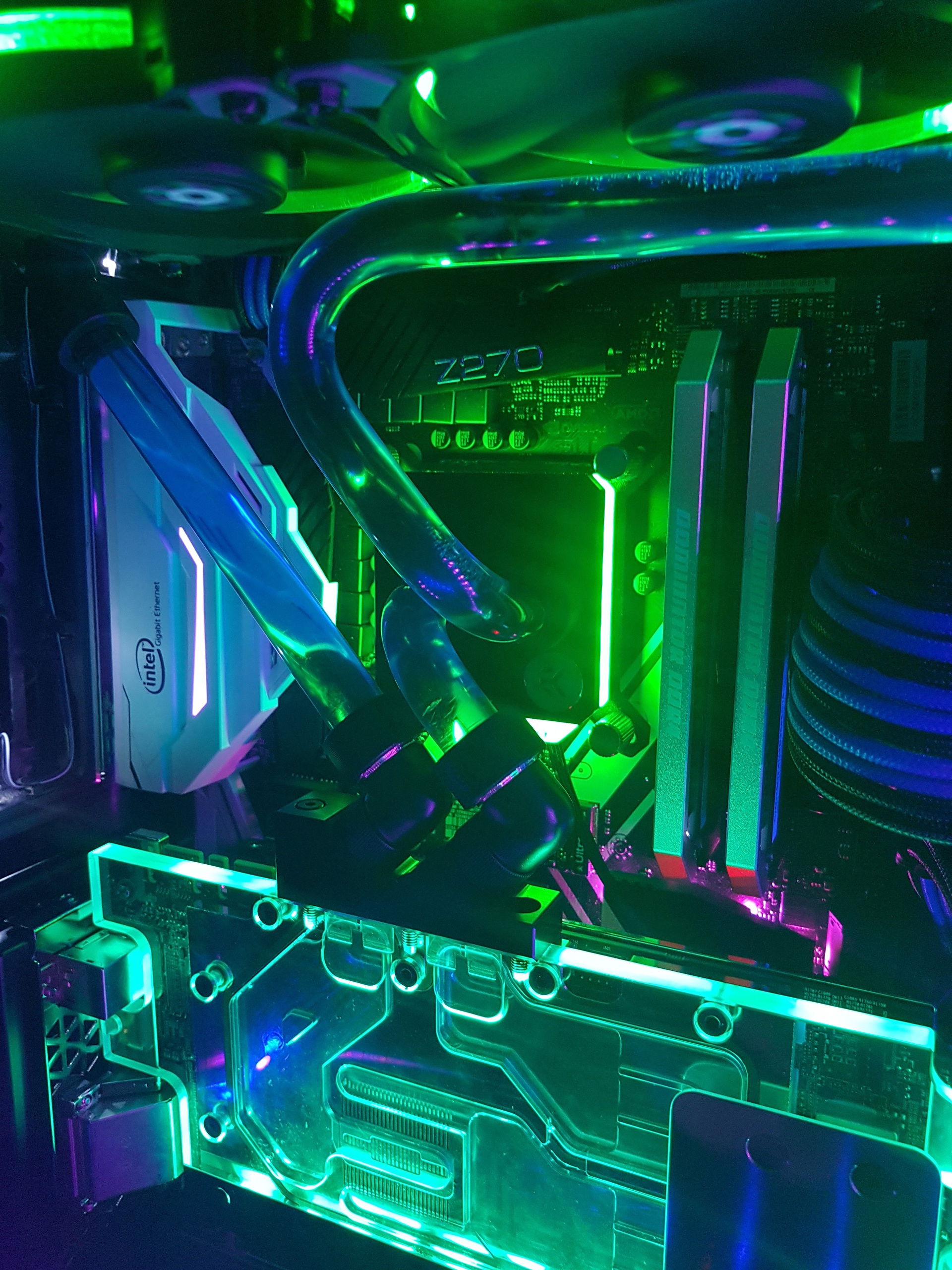 My 1st custom loop » builds.gg