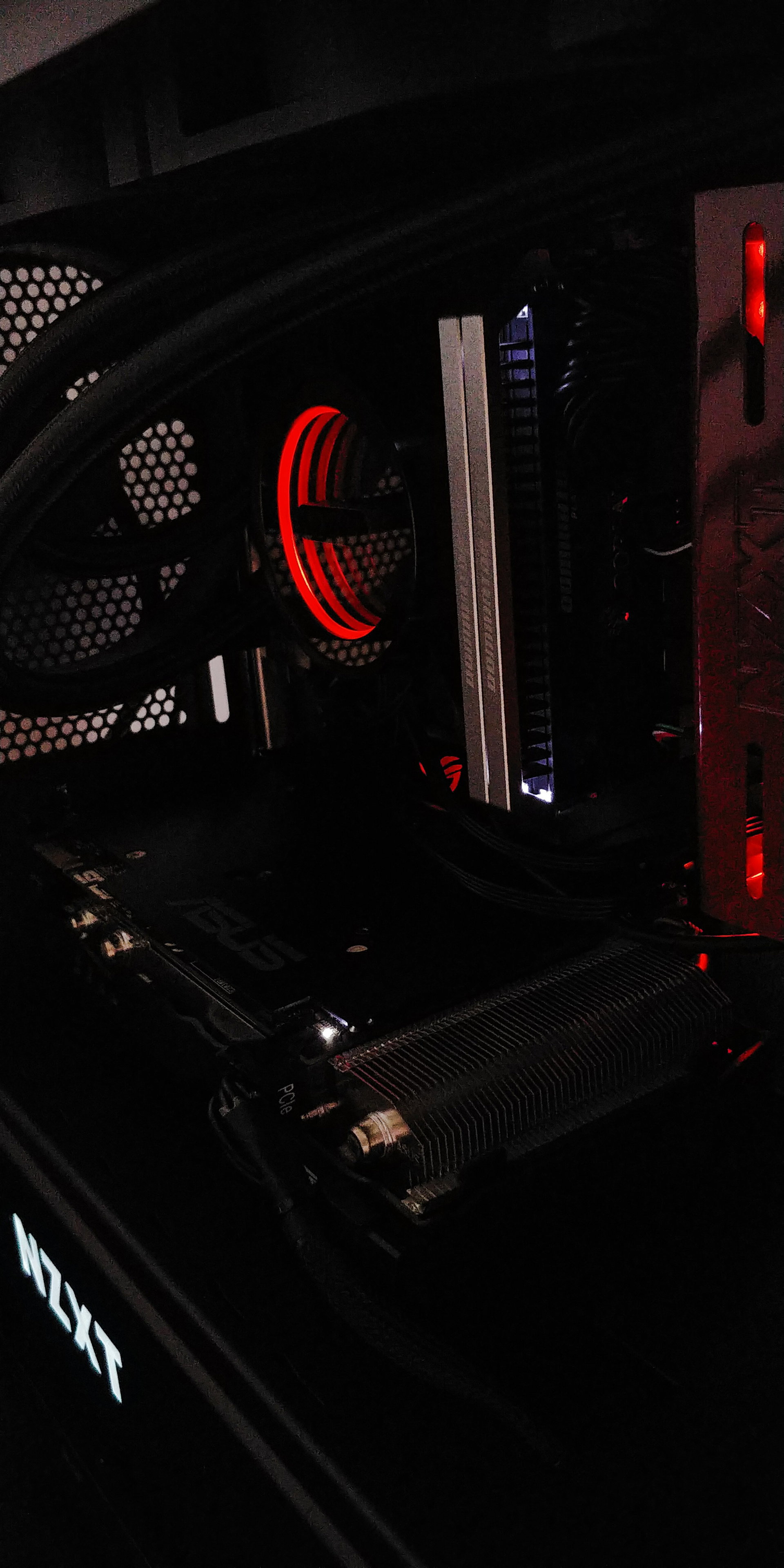 Red Royale - First PC build » builds.gg