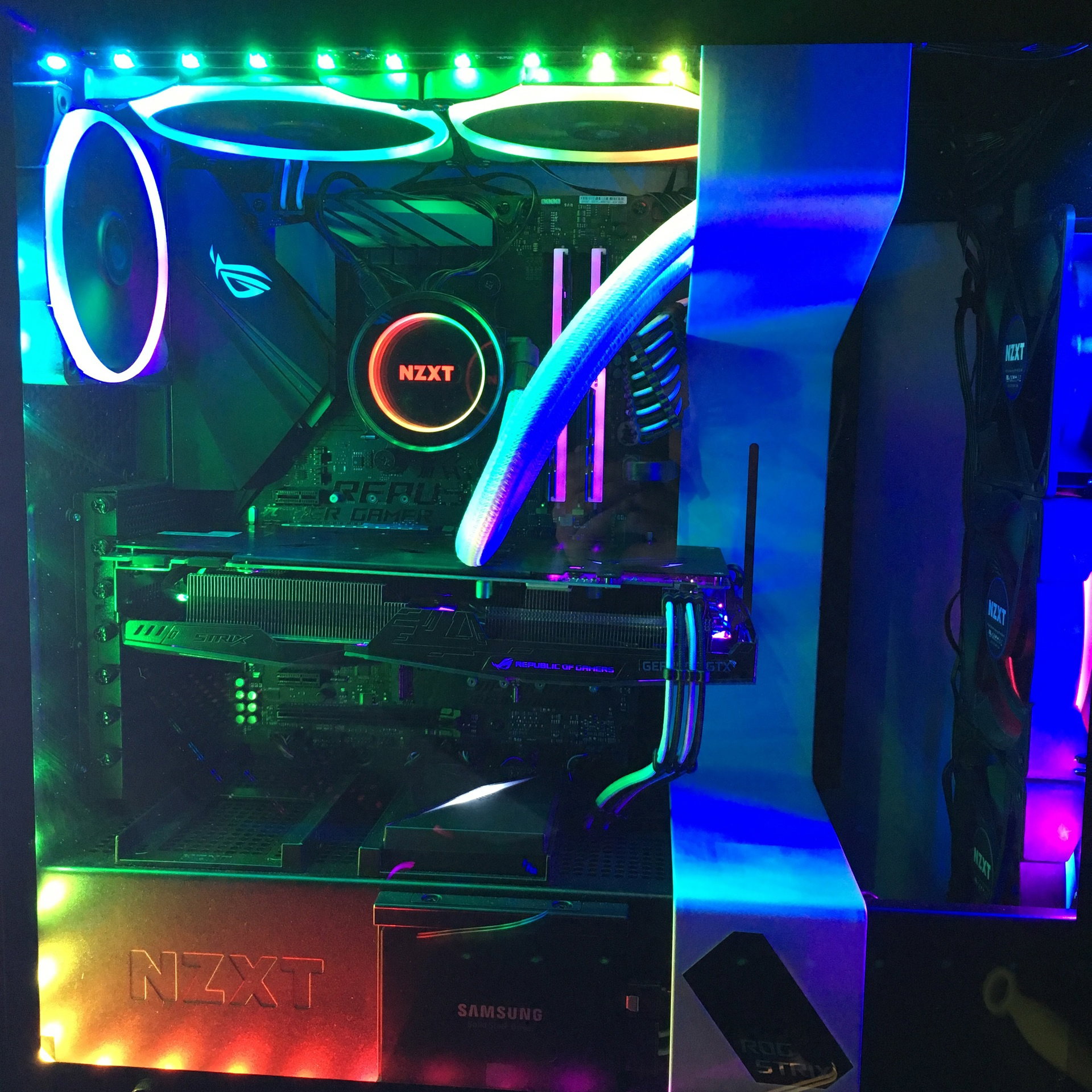 RGB Glory Hole » builds.gg