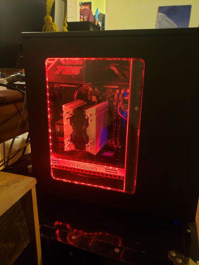 Custom Wall PC » builds.gg