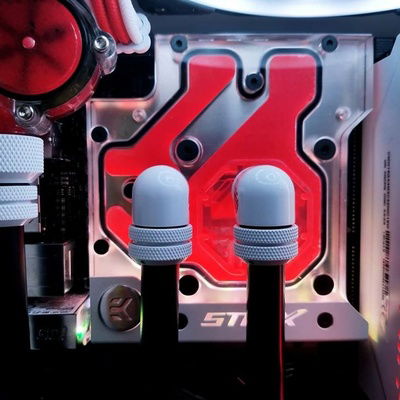 Lian Li O11 XL, custom loop, front distro plate, black & yellow » builds.gg