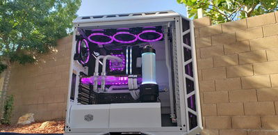 Lian Li O11 XL, custom loop, front distro plate, black & yellow » builds.gg