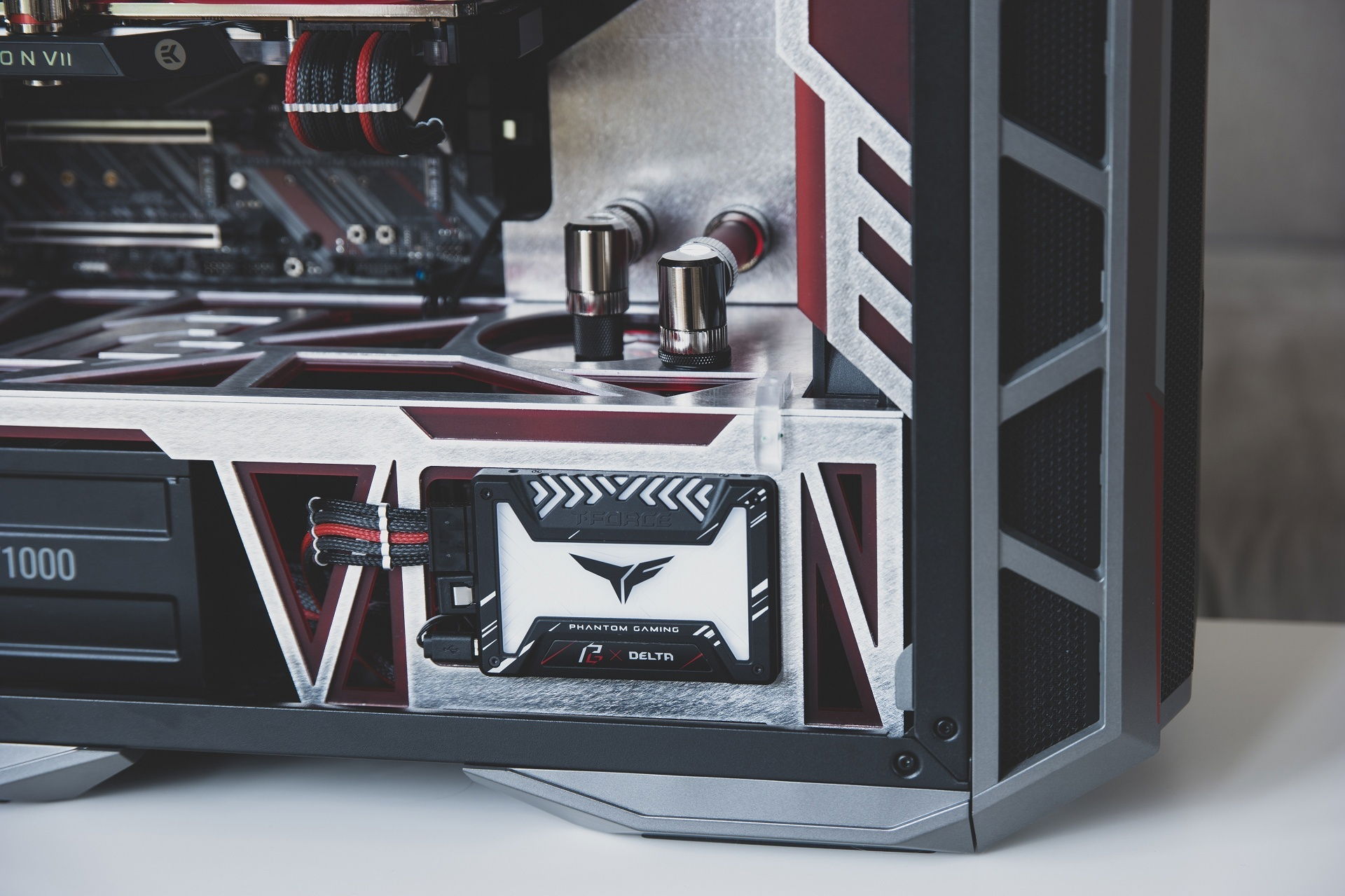 SILVERMIST // a Phantom Gaming Build » builds.gg