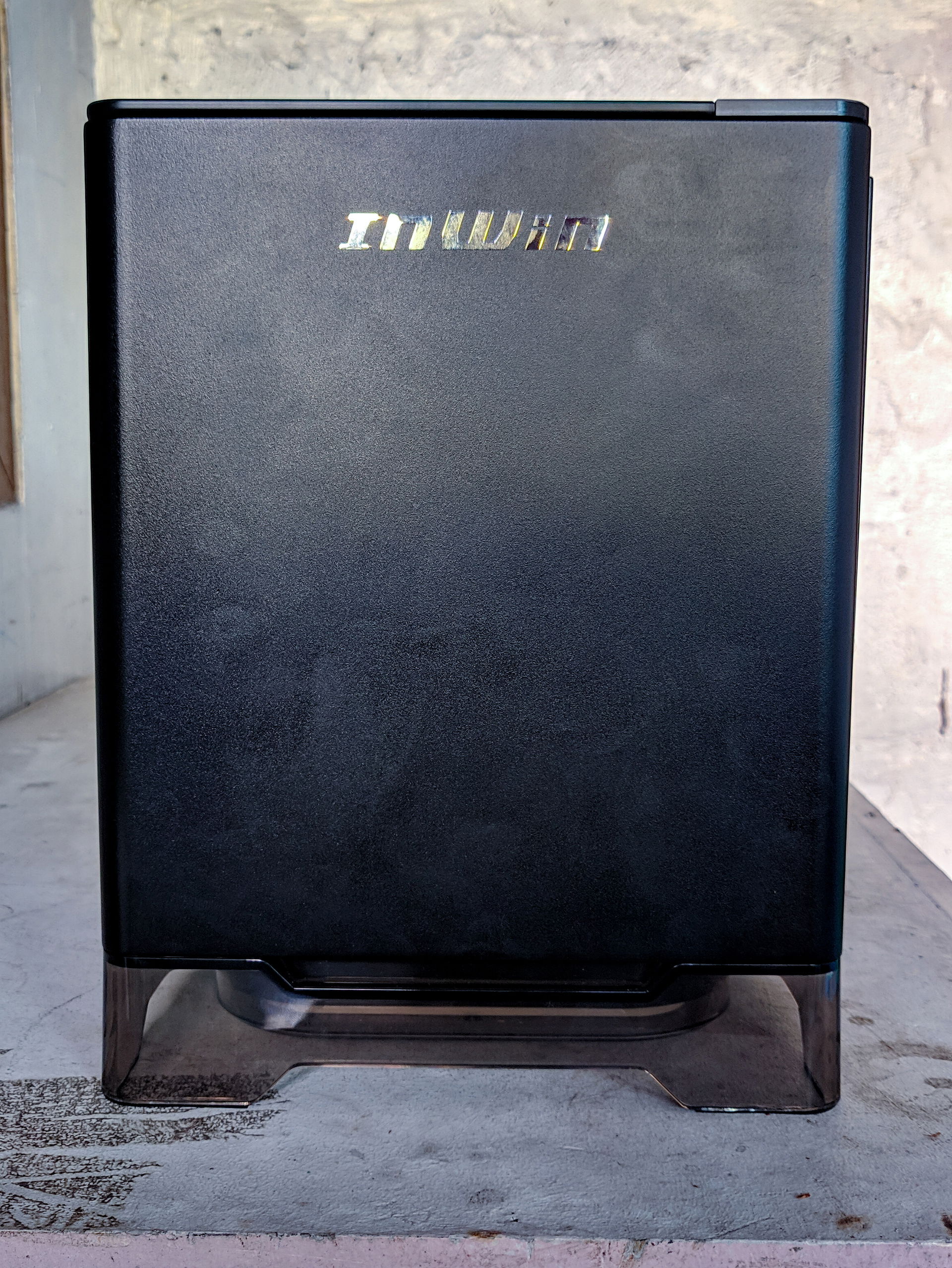 Mini Gaming PC (InWin A1 Plus, Black) » builds.gg