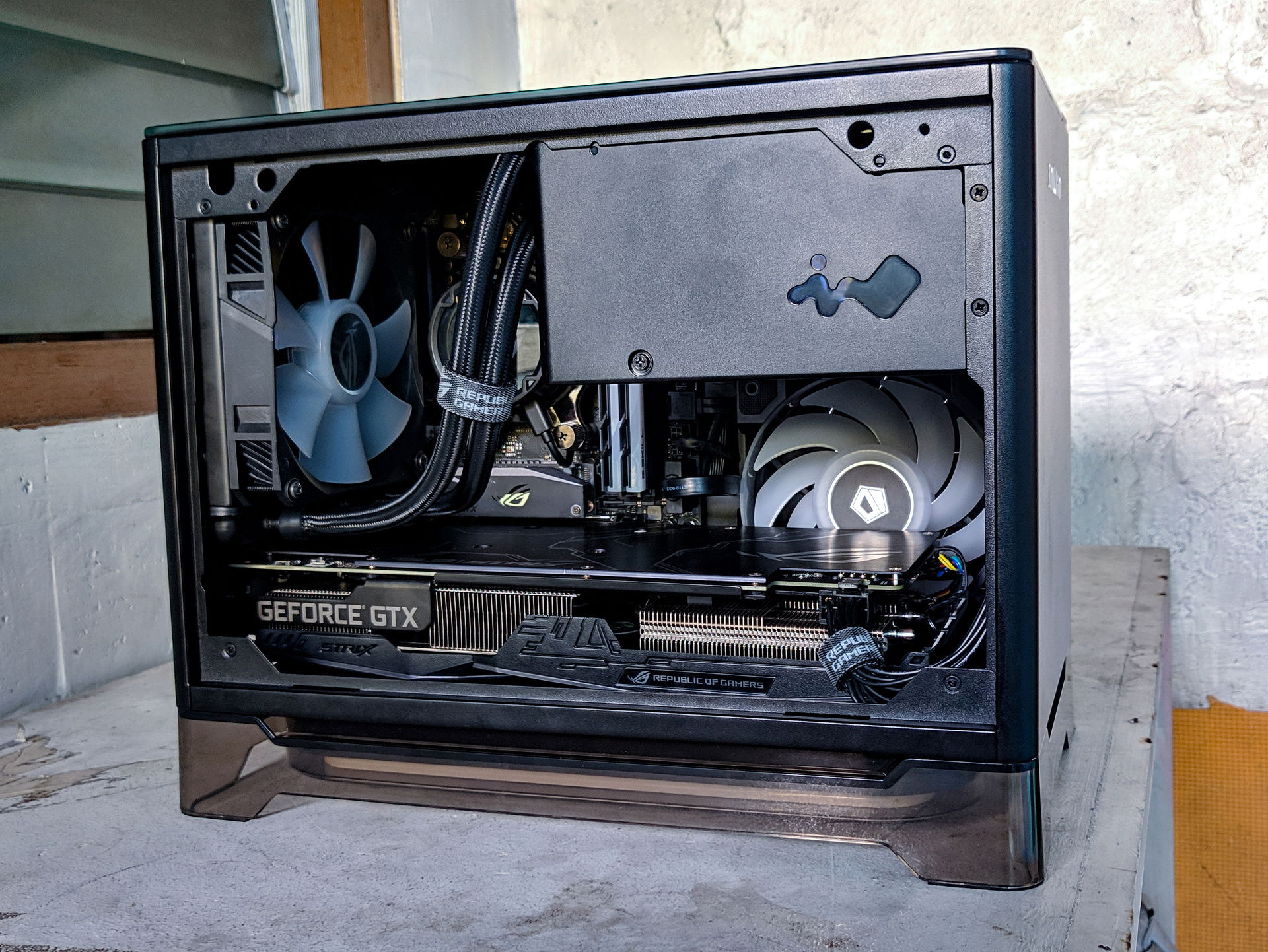 Mini Gaming PC (InWin A1 Plus, Black) » builds.gg