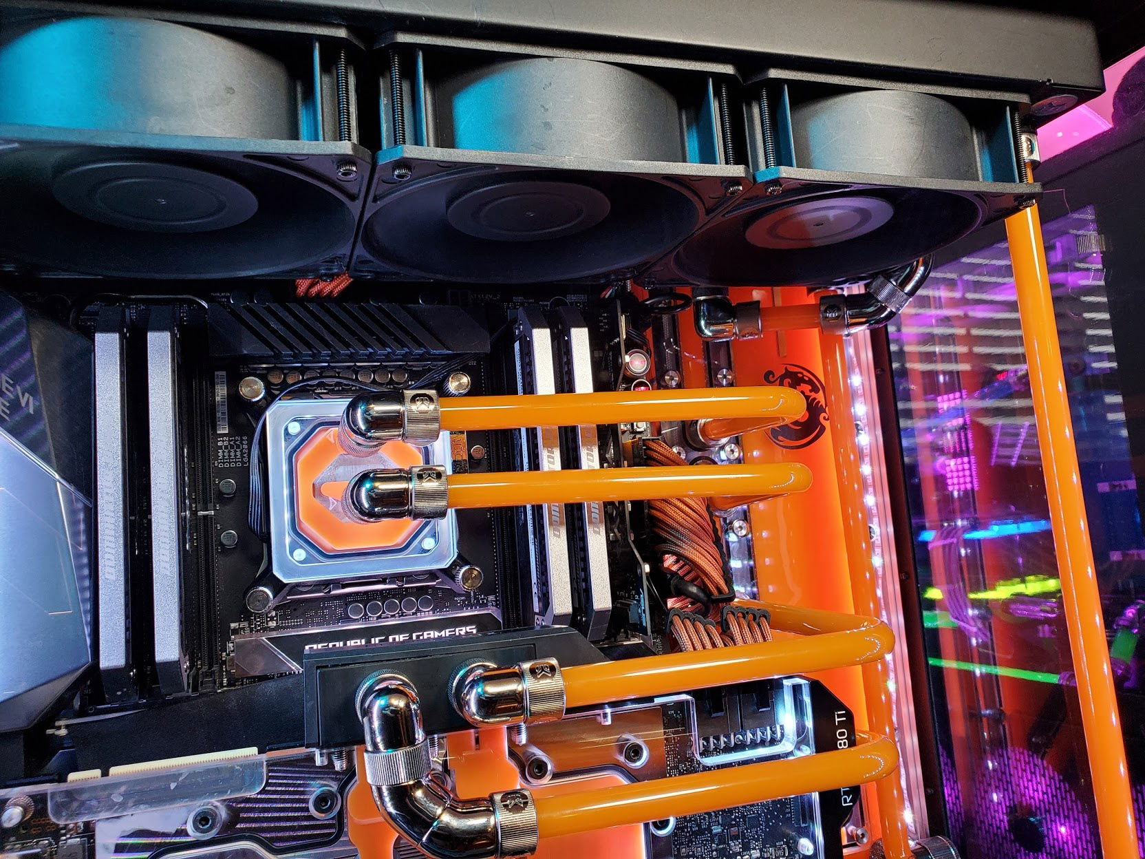 Lian Li o11 Dynamic XL - Happy Halloween Orange » builds.gg