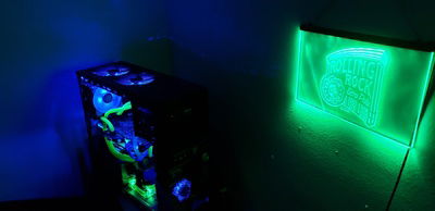 "COSK" - a wooden PC desk with a computer inside » builds.gg