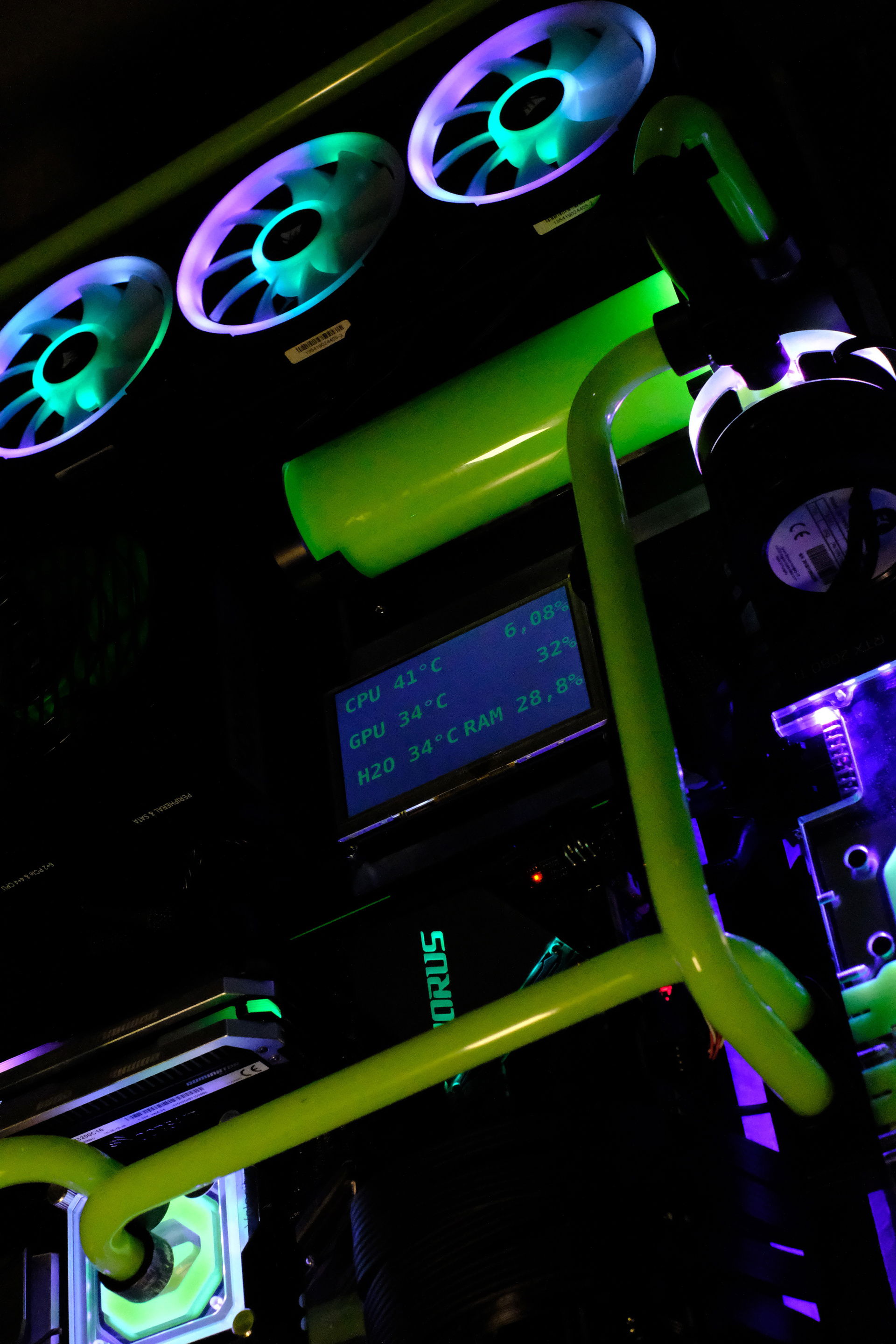 Acid Wall Mounted PC » builds.gg