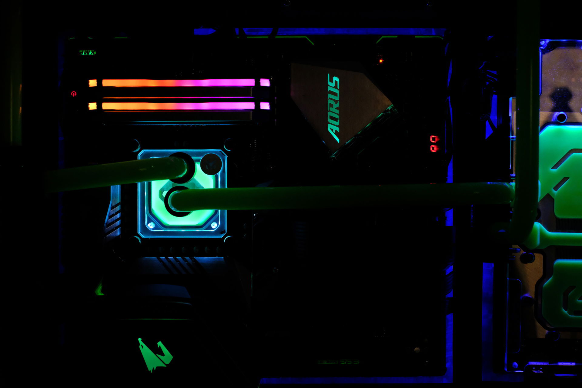 Acid Wall Mounted PC » builds.gg