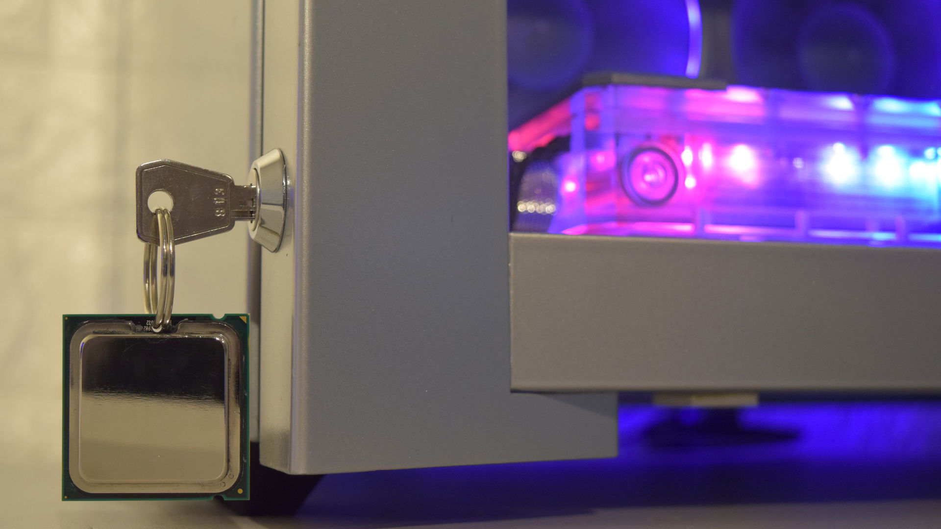 Red Bull Mini Fridge watercooled PC » builds.gg