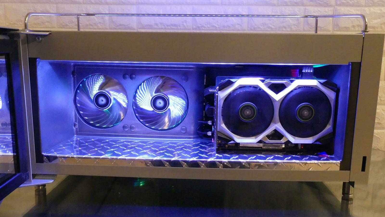 Red Bull Mini Fridge PC - Diamond Plate Infinity Mirror » builds.gg