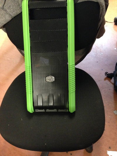 "The Tower" in Electric Purple » builds.gg