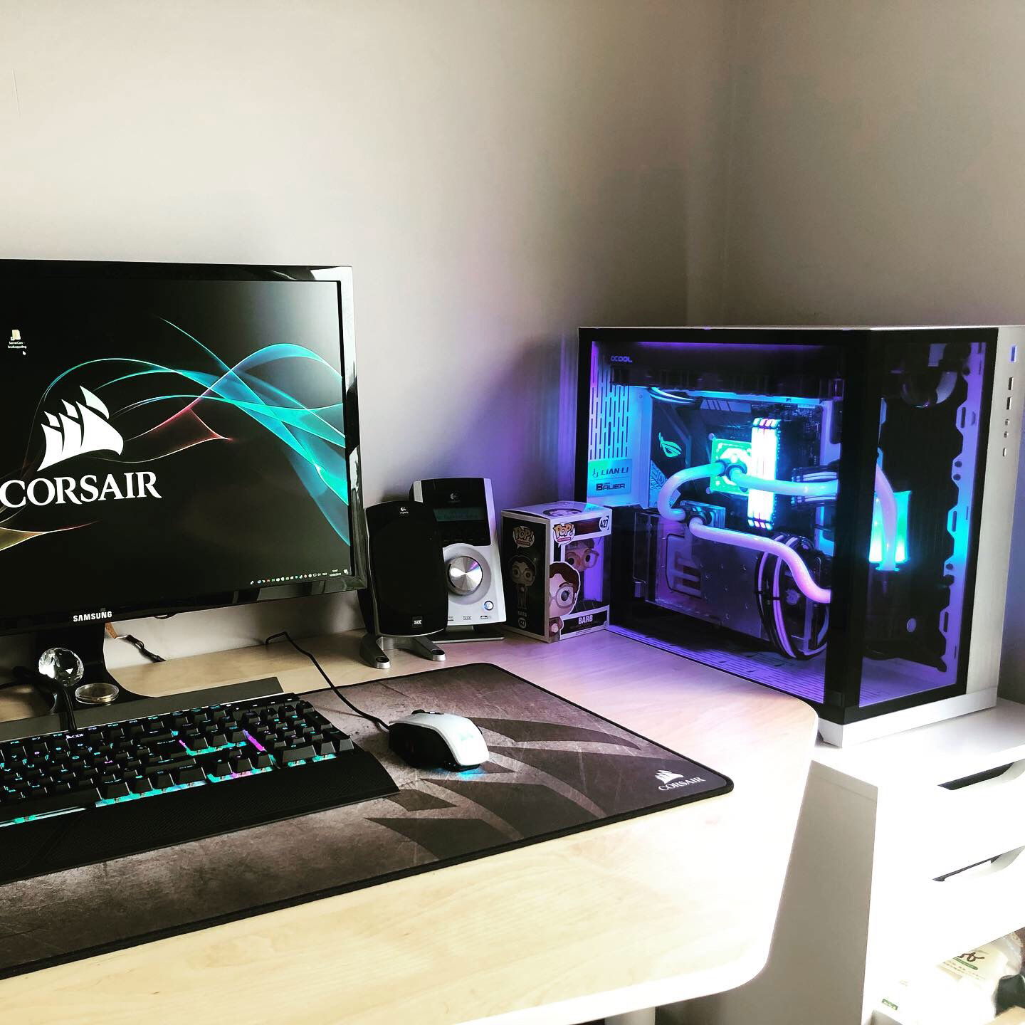 Main Build » builds.gg