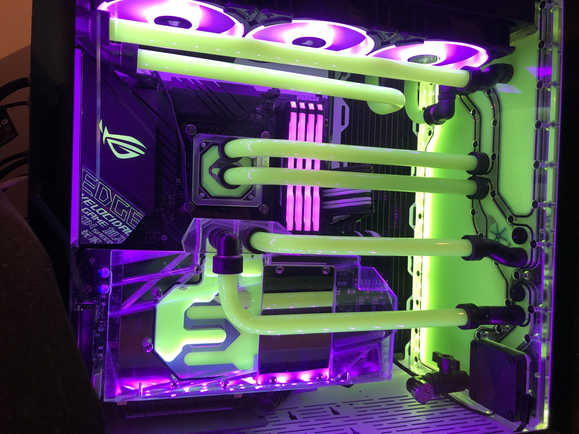 Main Build » builds.gg