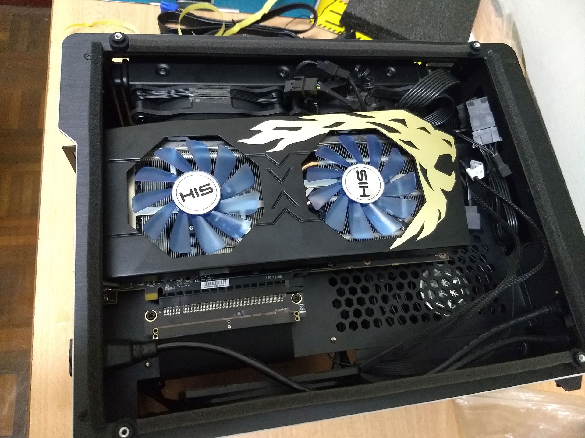 AMD powered SFF » builds.gg