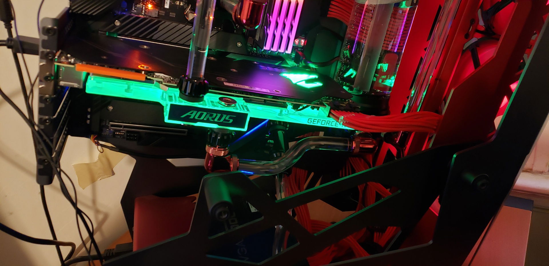 Aliens Head » builds.gg