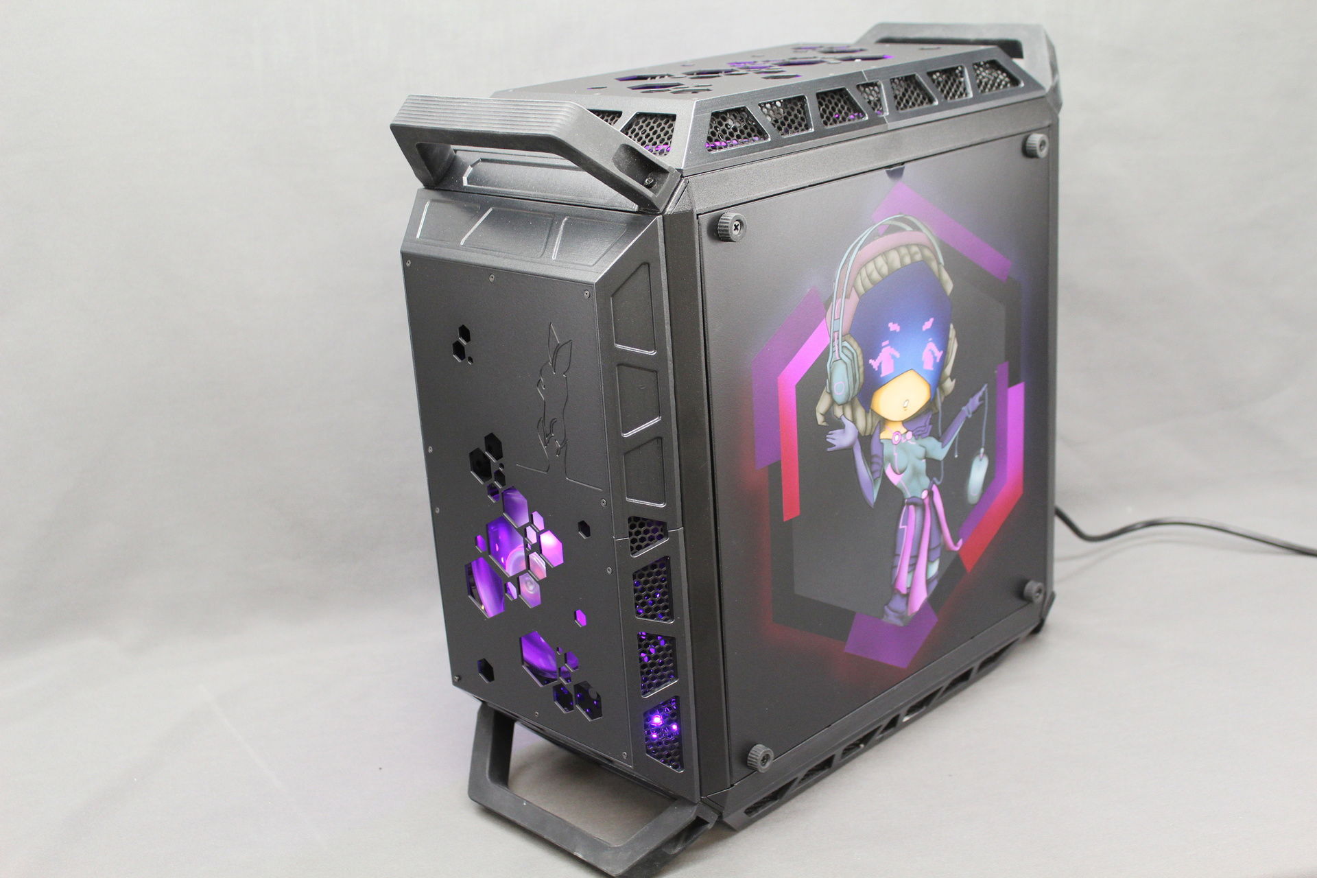 Q300 ATX » builds.gg