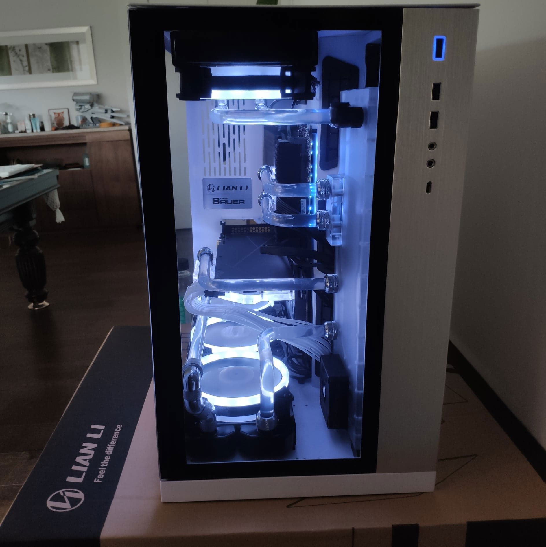 Standard O11 Dynamic with Distro Plate » builds.gg