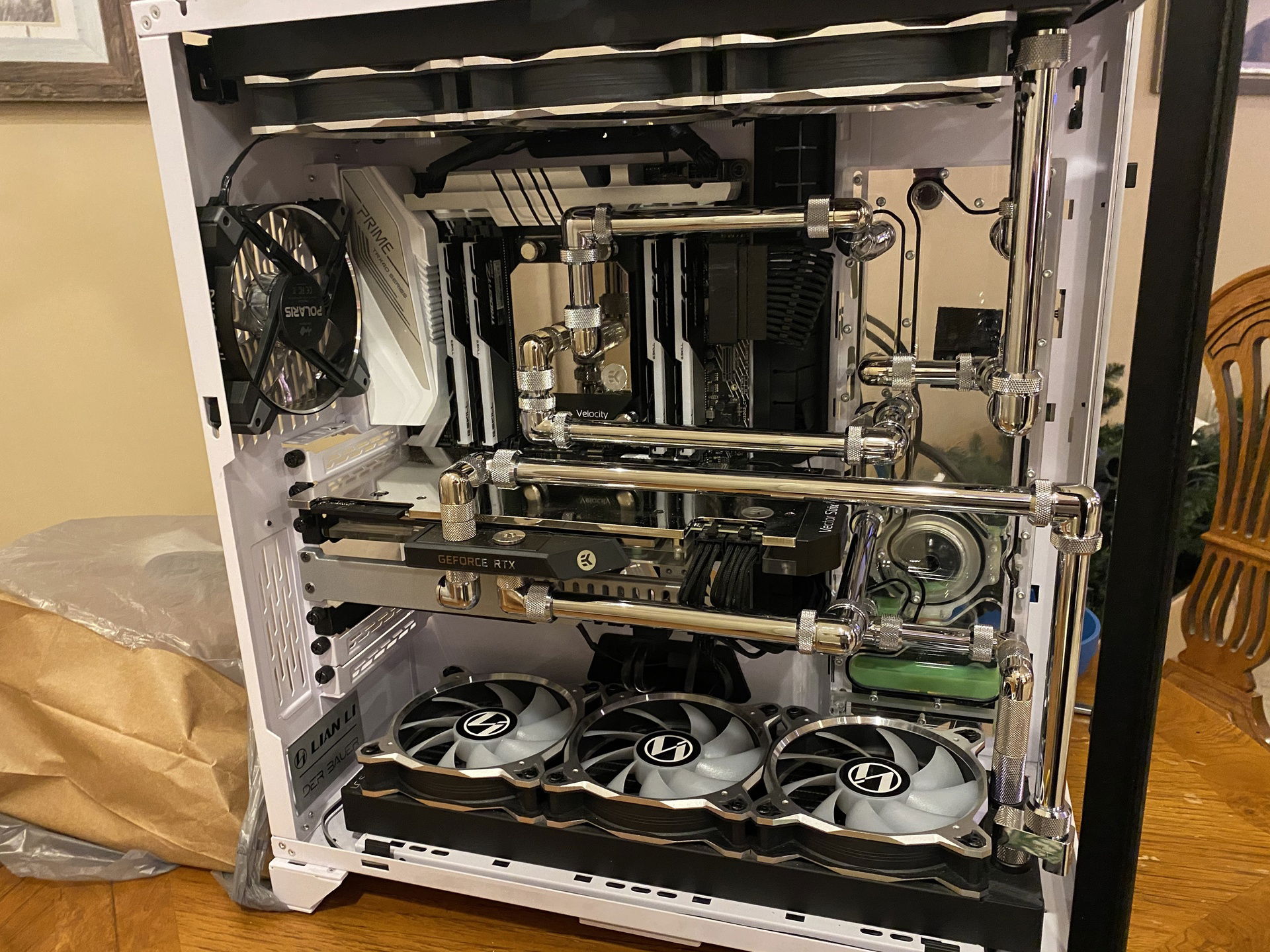 HEDT Threadripper 3 V2 » builds.gg