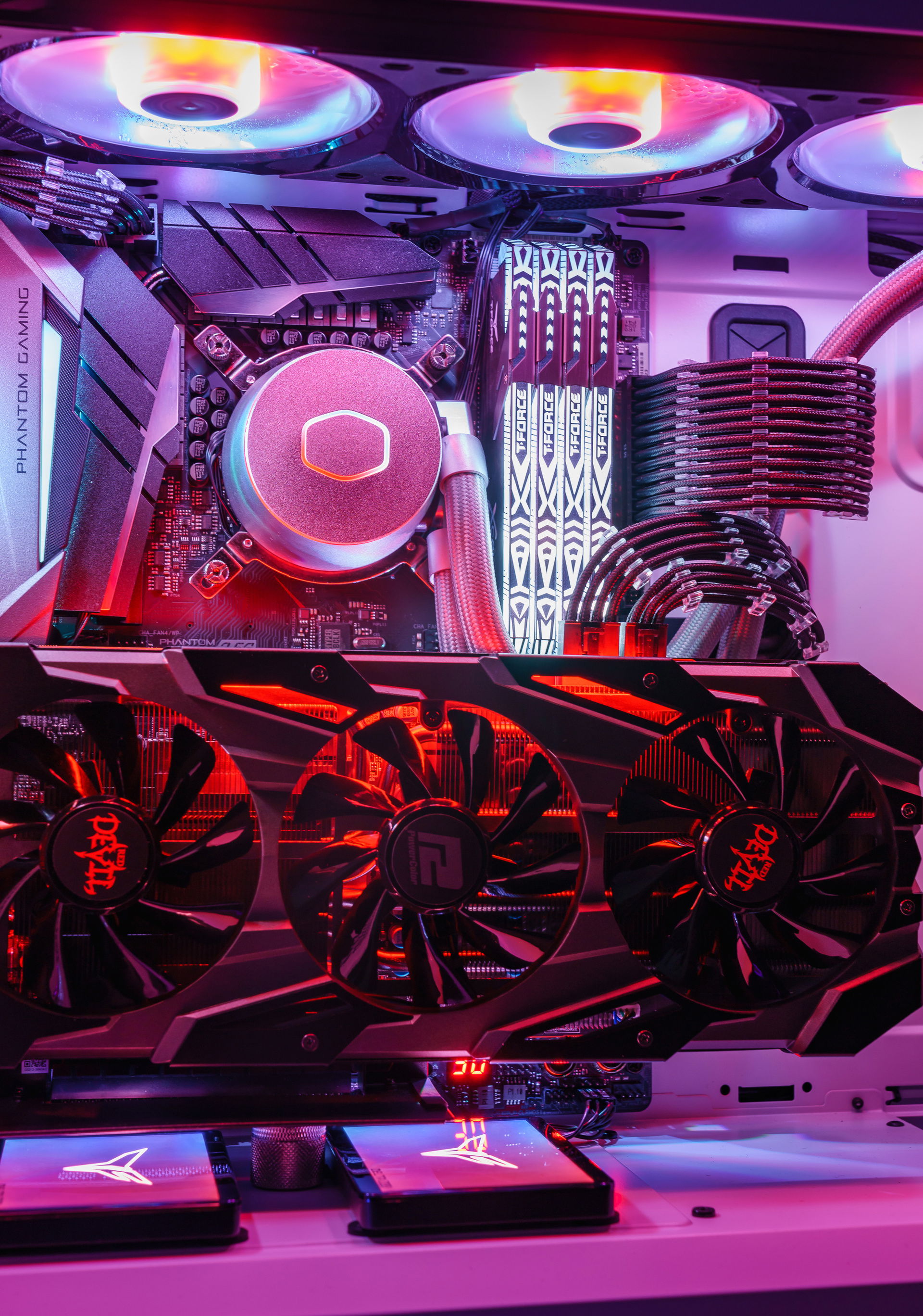 Exquisitely Ruthless - MasterBox TD500Mesh gaming build » builds.gg